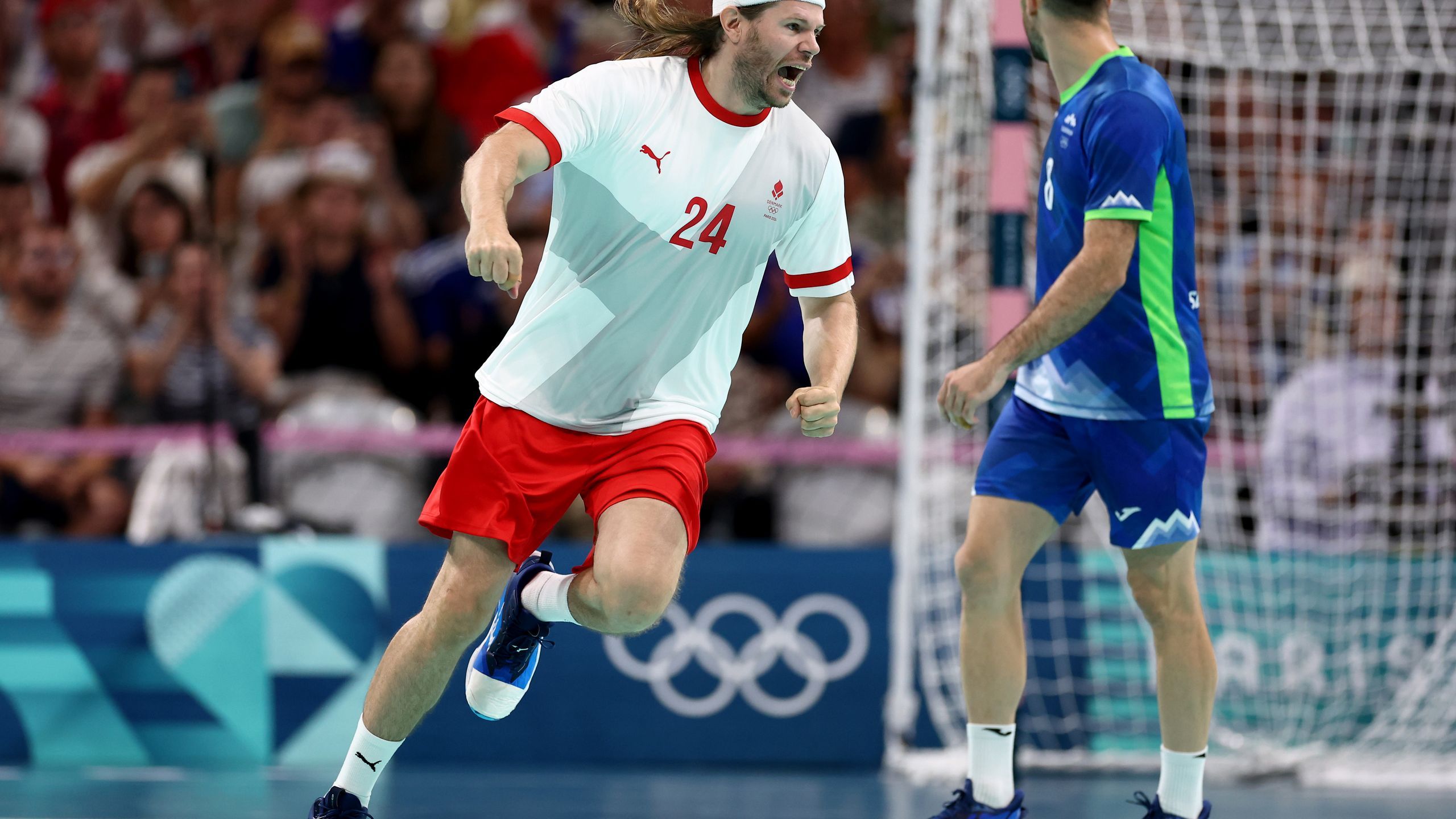 Hand - Paris 2024 : les Danois s'en sortent face aux Slovènes et filent ...