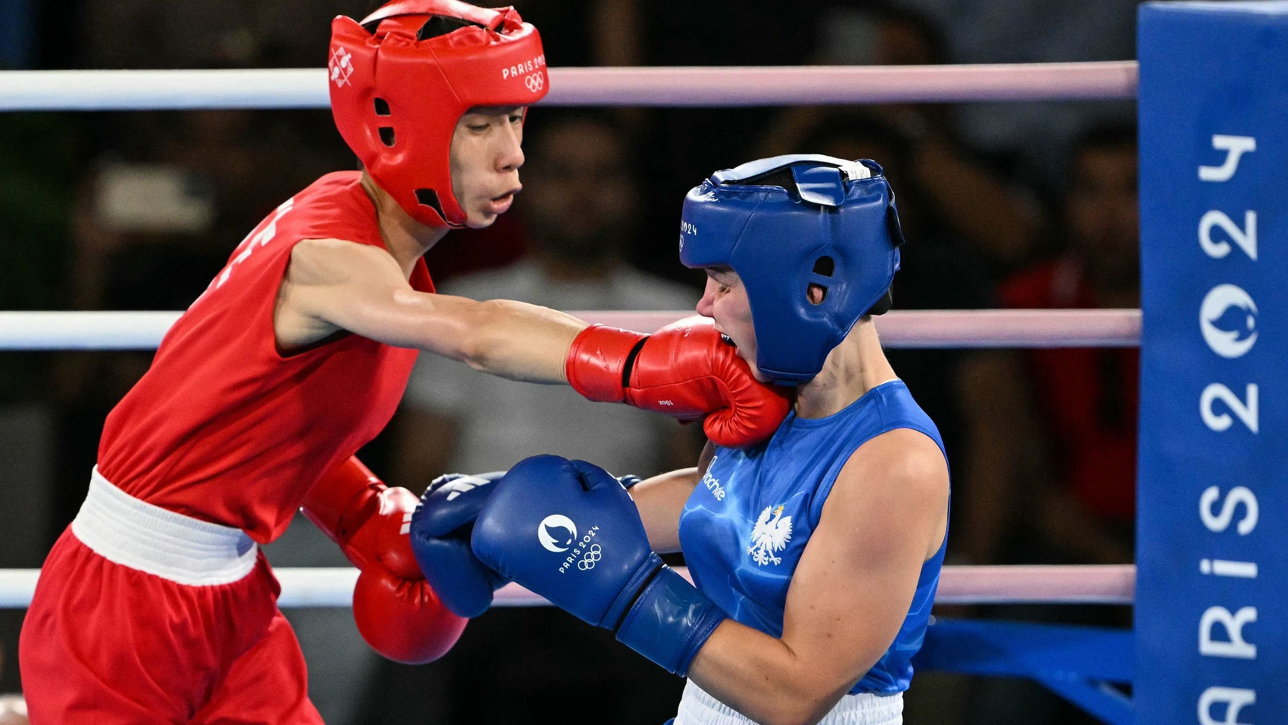 Igrzyska olimpijskie Paryż 2024. Julia Szeremeta wywalczyła srebro w boksie. W finale przegrała ...