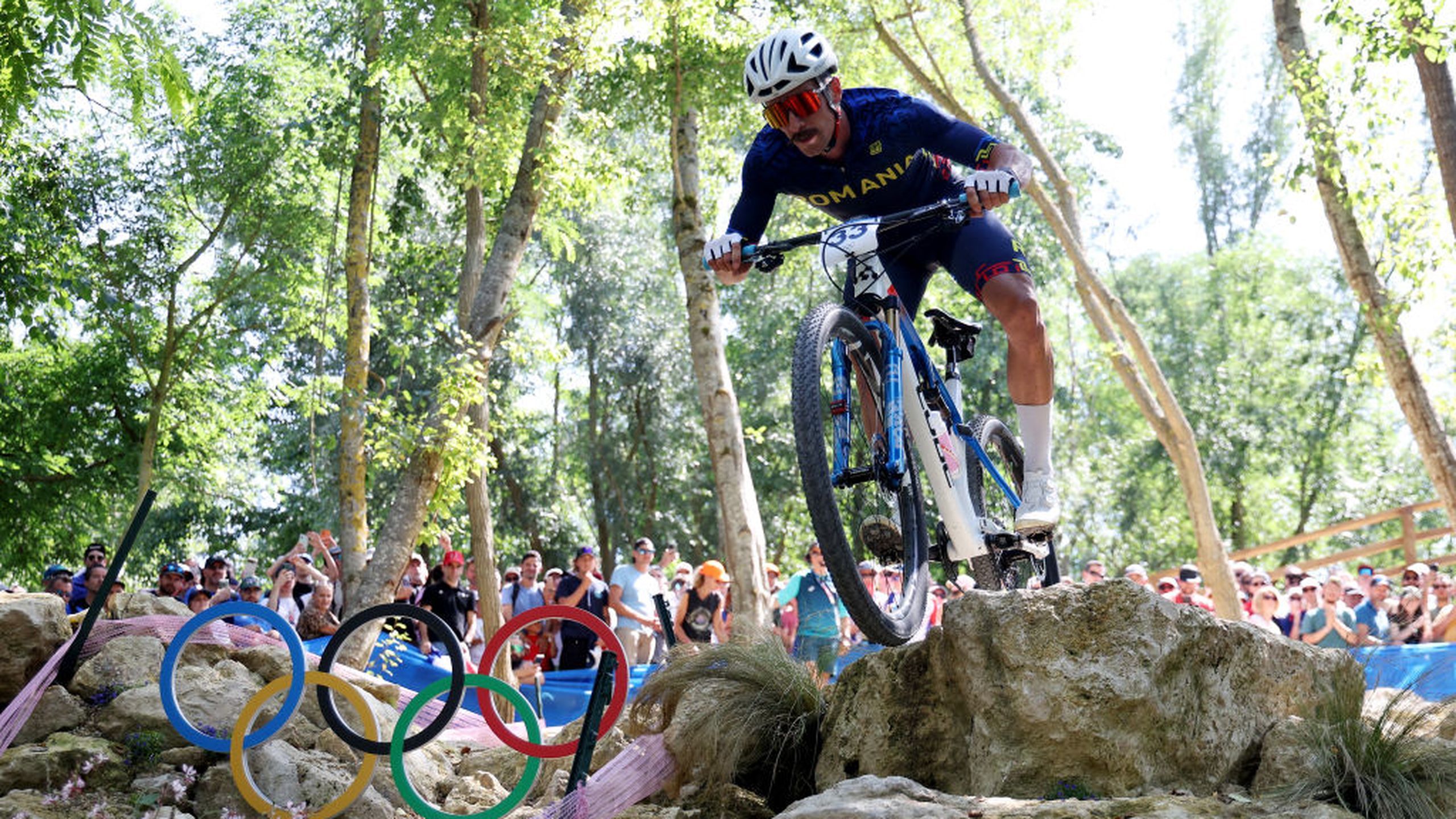 Ede Molnar, pe podium în Sao Paulo, la Cupa Mondială de cross-country ...