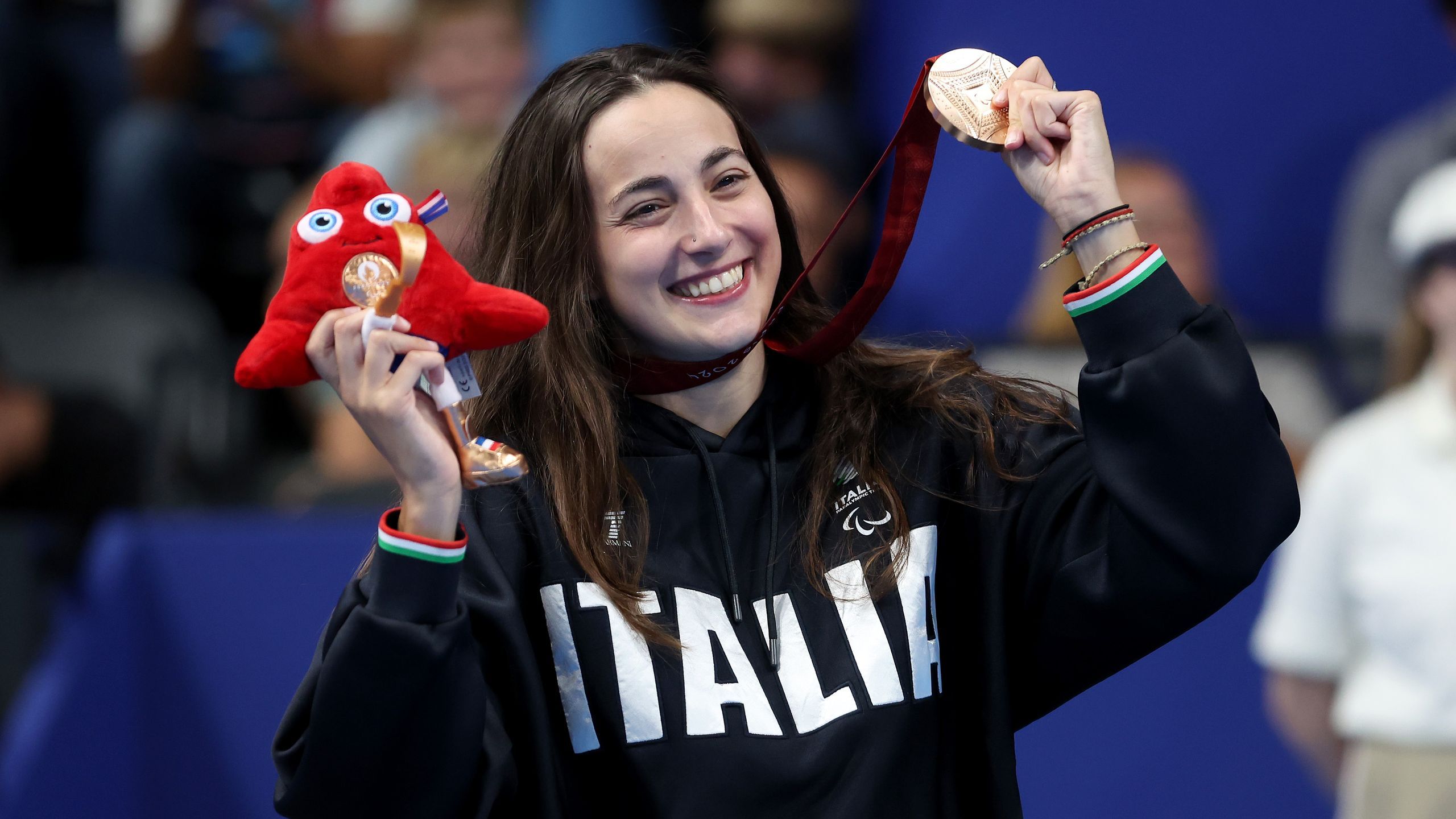 Giulia Terzi nuovamente incredibile! Bronzo nei 100 stile libero S7 ...