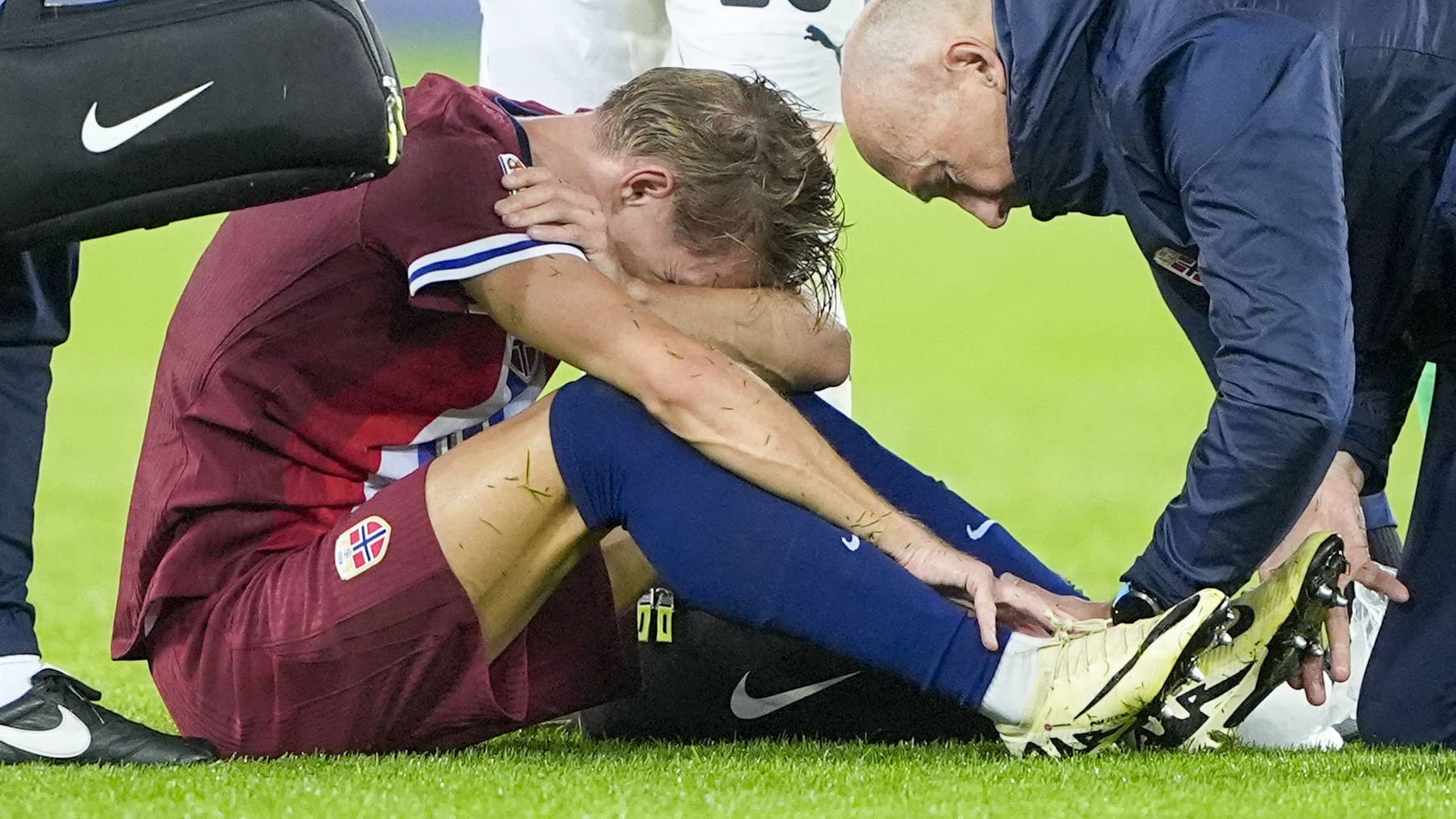 Nations League: Martin Ödegaard verletzt sich am Sprunggelenk ...