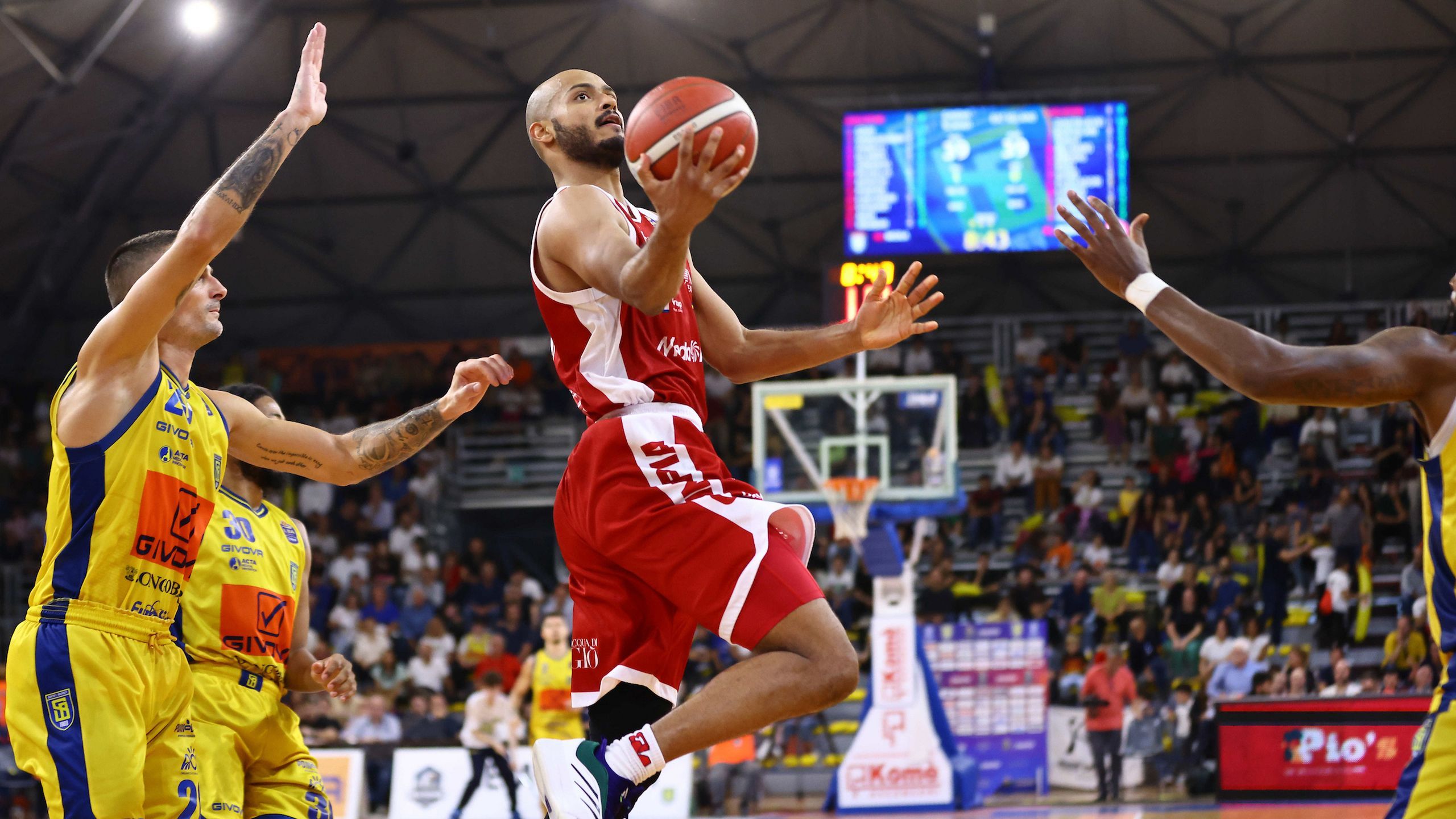 Givova Scafati-Olimpia Milano 78-83: l'Armani tocca il +14, rischia un ...
