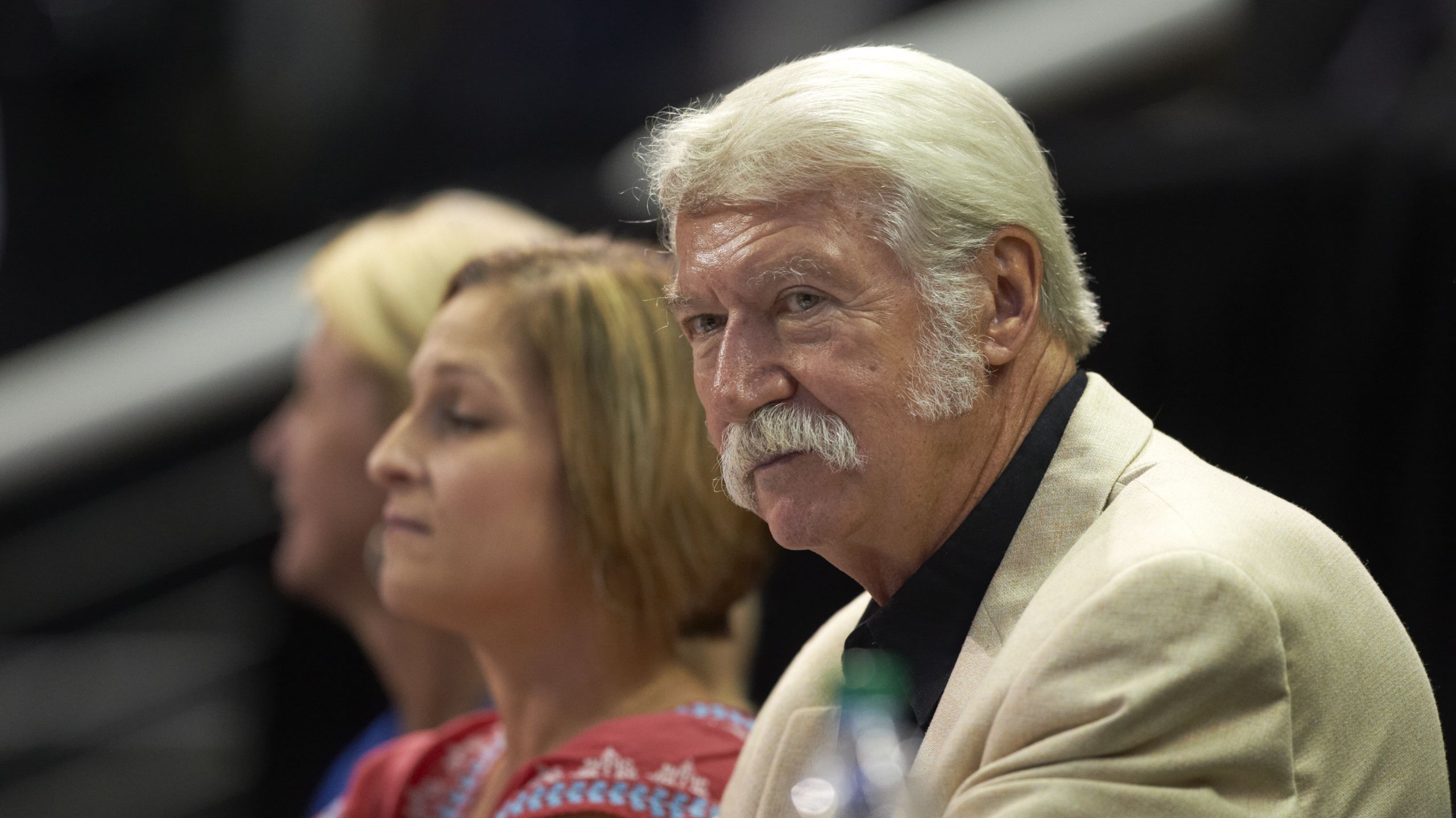 Bela Karoly se află în stare gravă! "Nu mai recunoaște pe nimeni și își ...