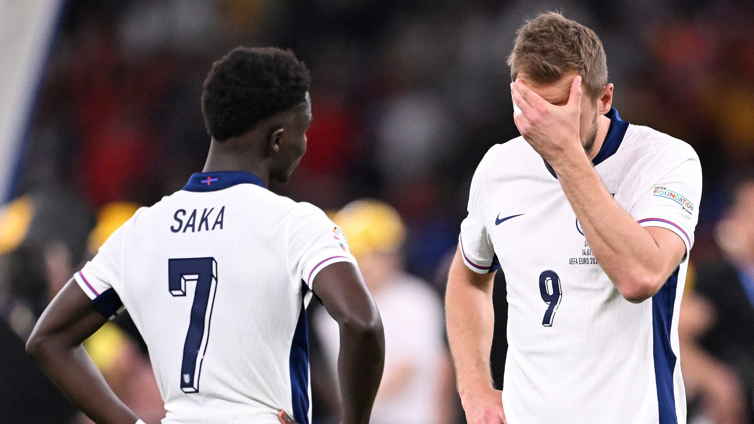 Harry Kane mit Kritik – Arsenals Mikel Arteta verteidigt Bukayo Saka ...