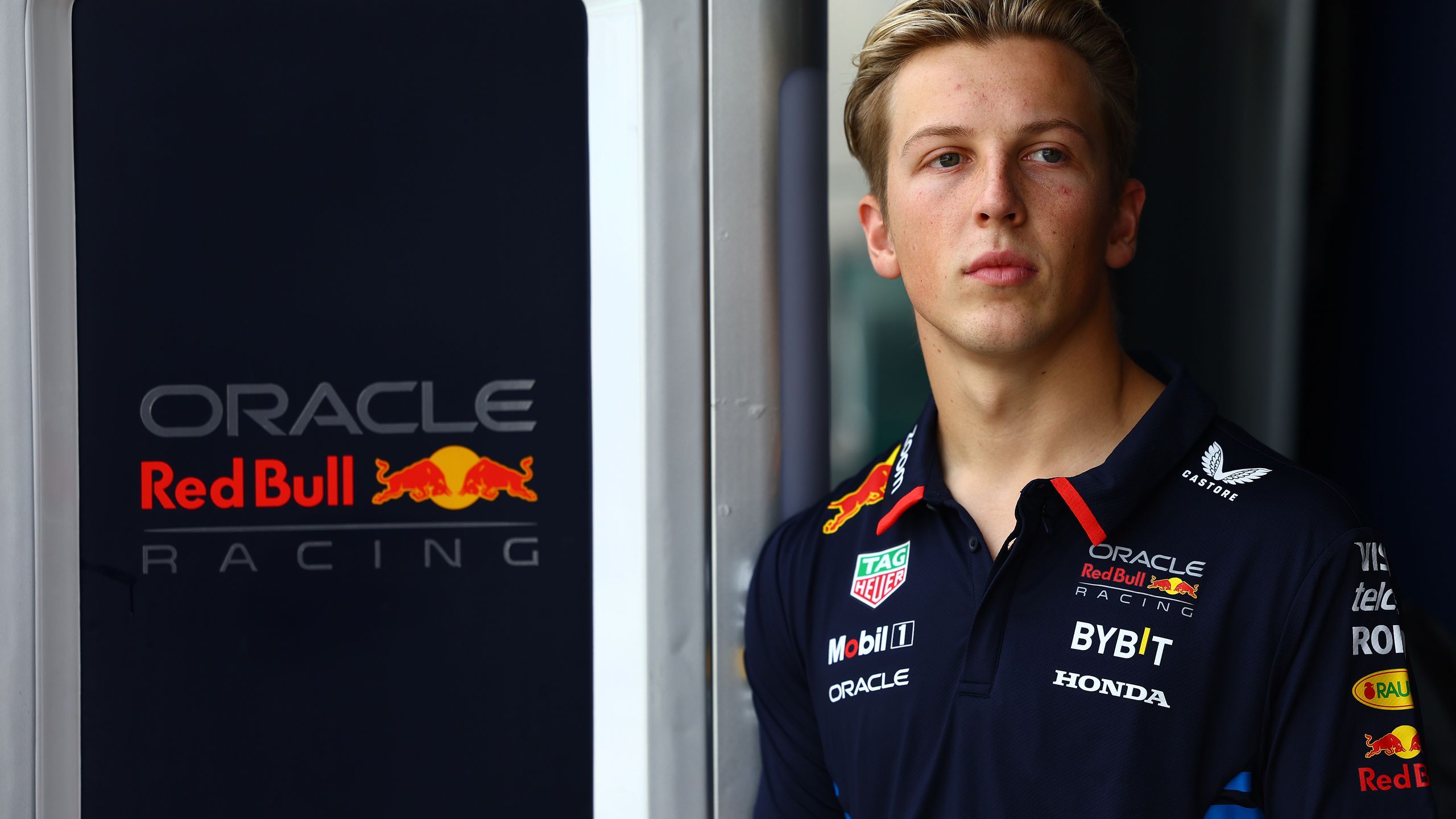 Formule 1 - "Tout cela arrive très tôt" : Liam Lawson, vraiment mieux ...