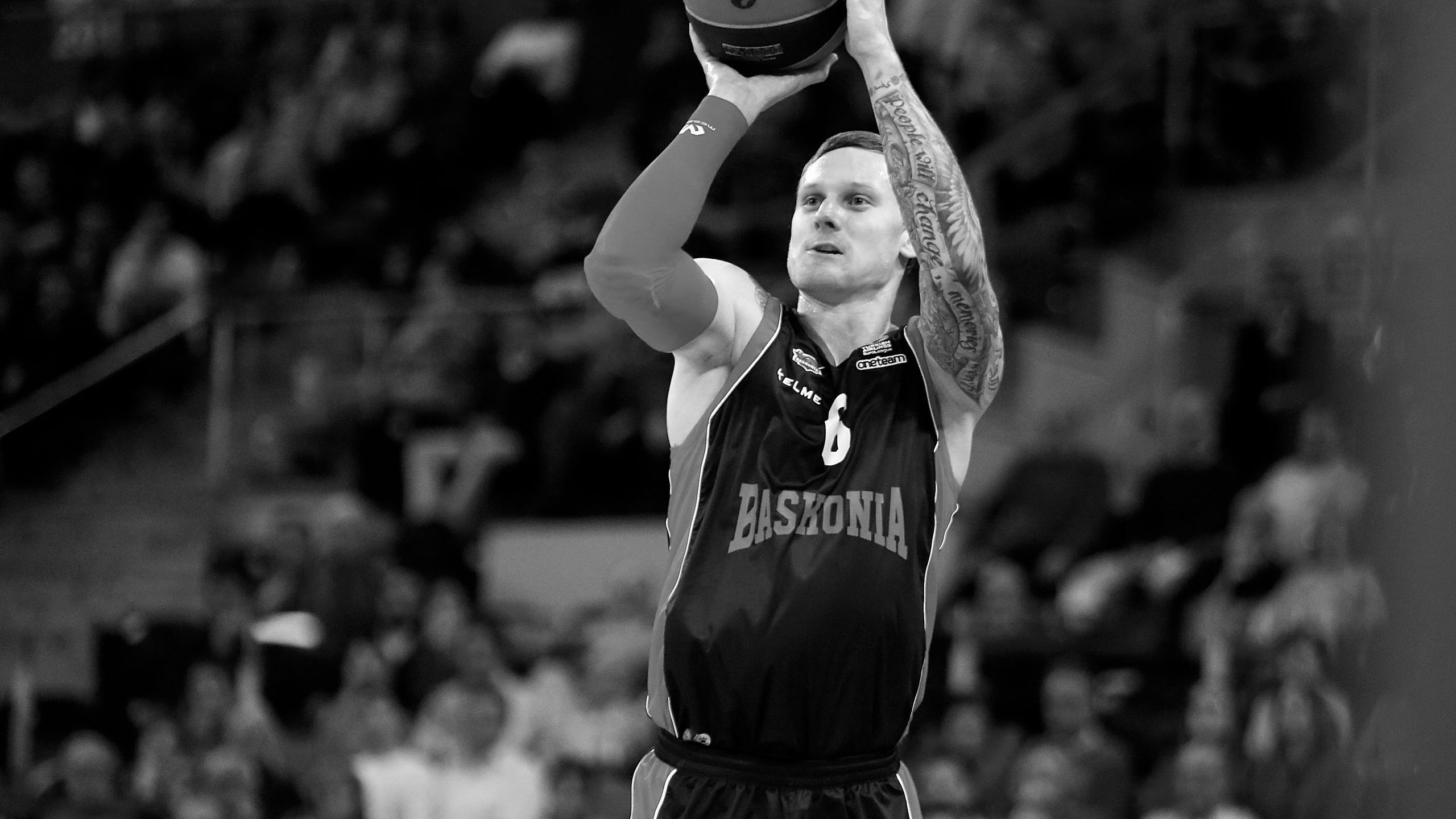 Muere en extrañas circunstancias a los 32 años el exjugador ACB Janis ...