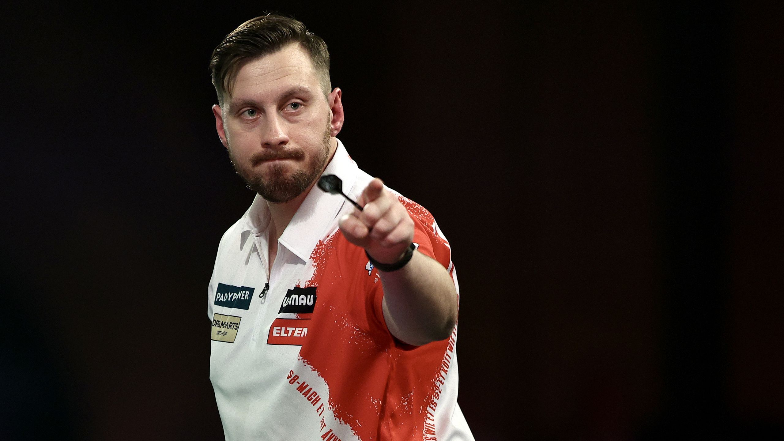 WM: Florian Hempel siegt souverän gegen Jeffrey de Zwaan in zweite ...