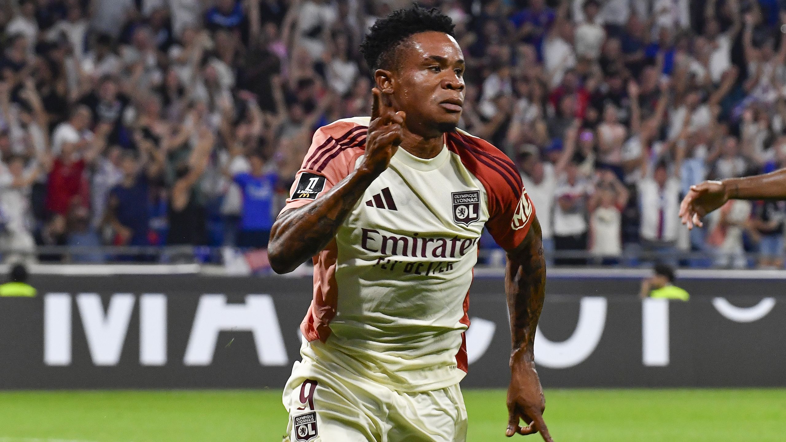 Ligue 1 : Gift Orban (Lyon) transféré pour 9 millions d'euros à ...