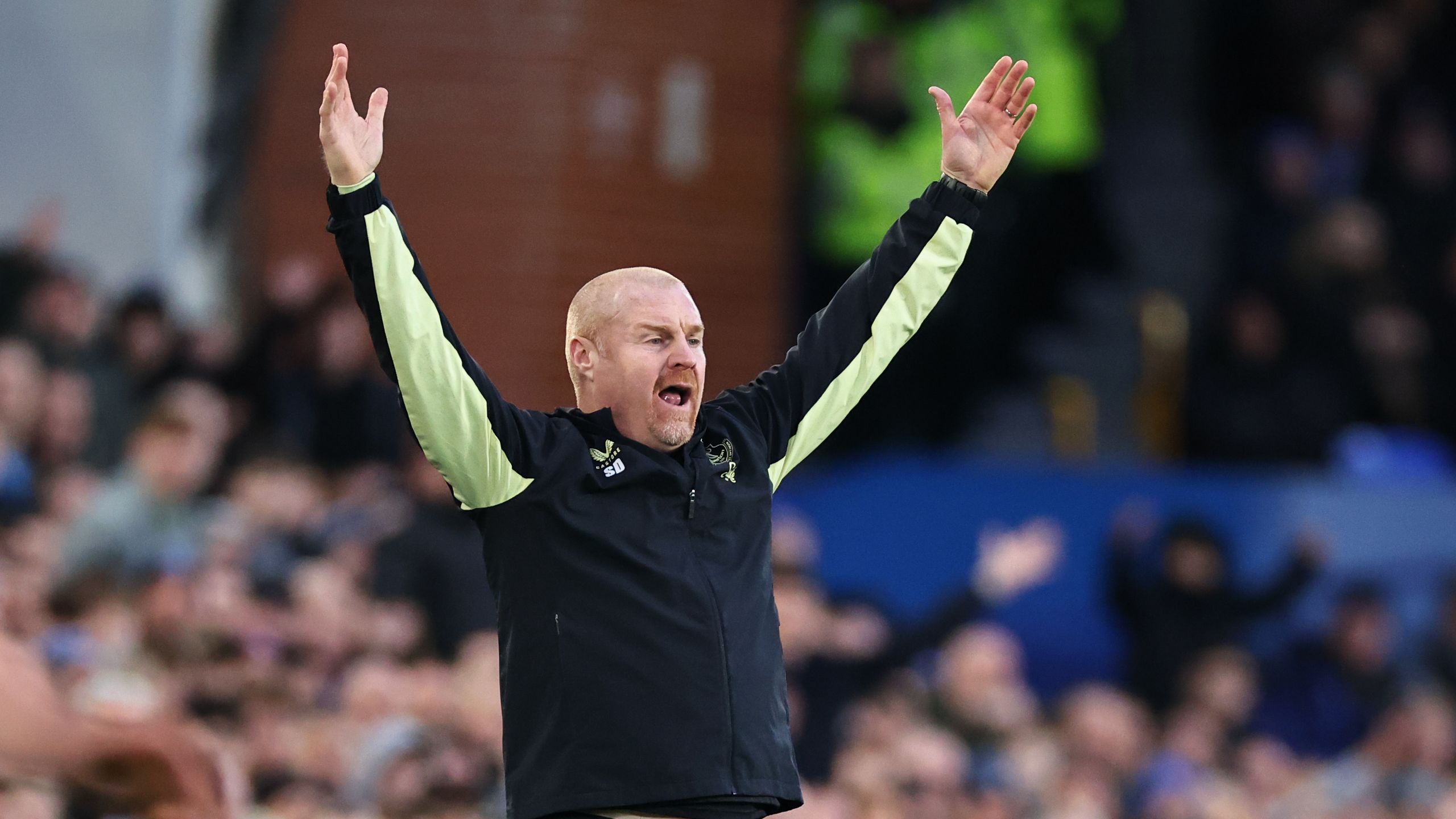 FC Everton feuert Trainer Sean Dyche - Jugendtrainer und Kapitän Seamus ...