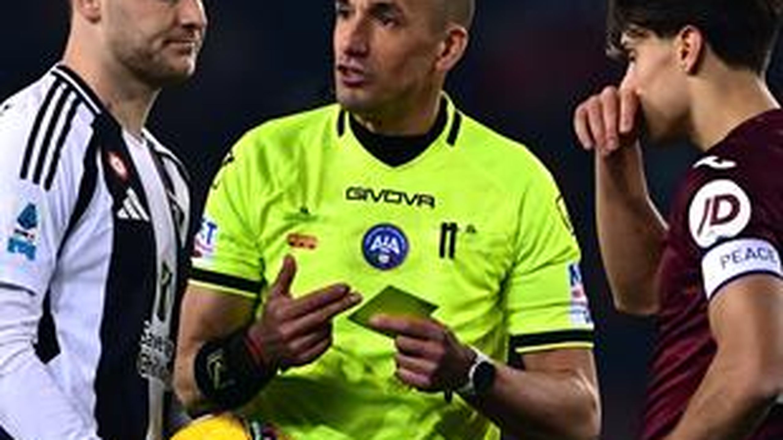 Quanto guadagna un arbitro in Serie A? Fabbri e Mariani comandano la ...