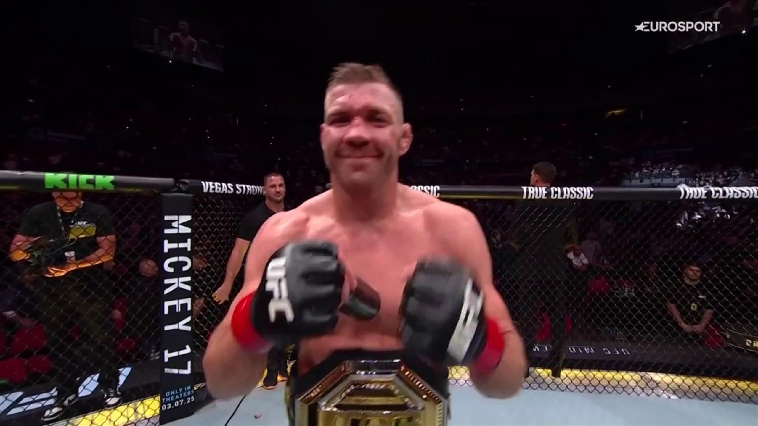 UFC 312 | "Het is bijna onmogelijk om Strickland knock-out te slaan ...
