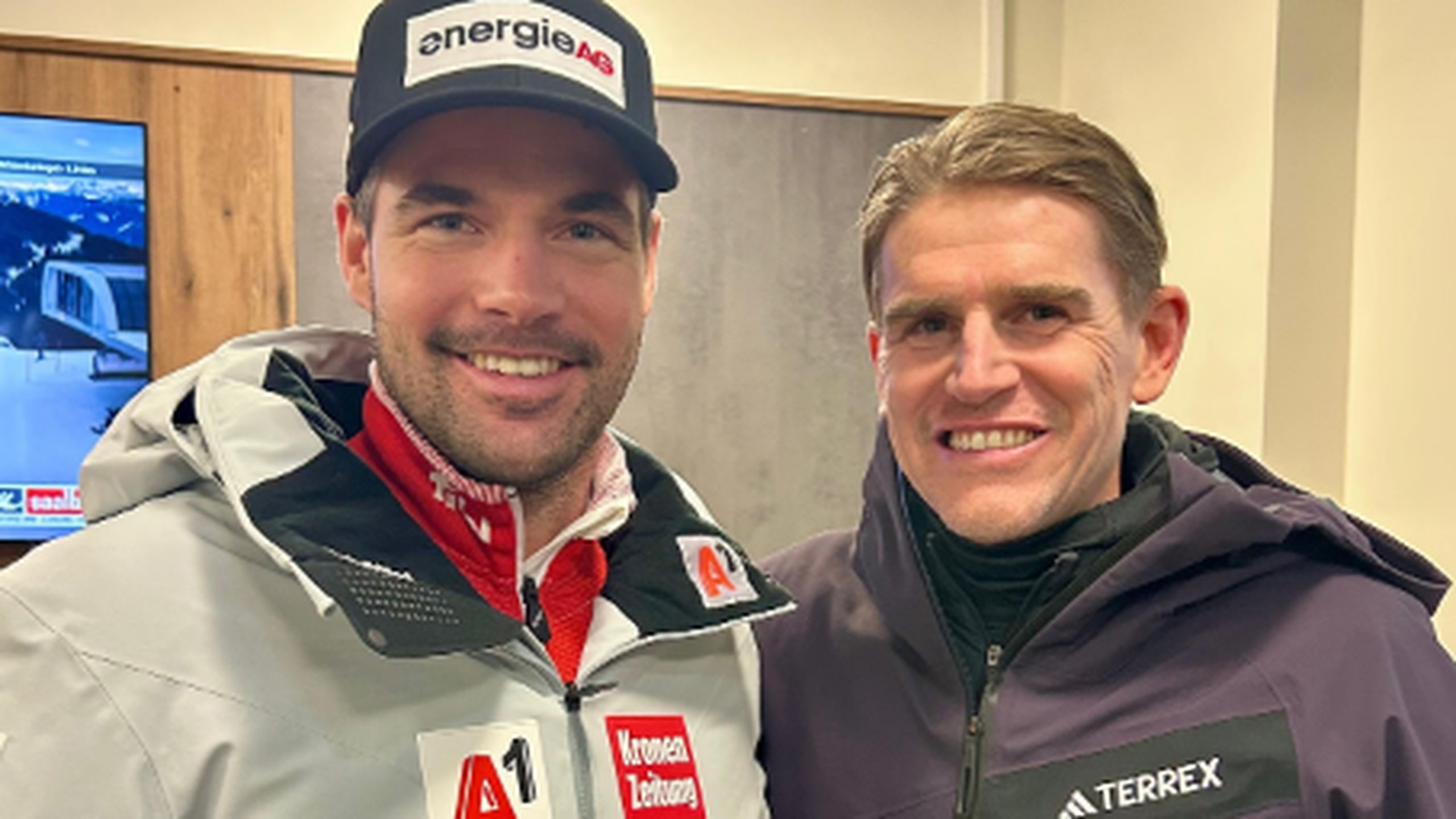 Christoph Freund vom FC Bayern München ist bei der Abfahrt in Saalbach ...