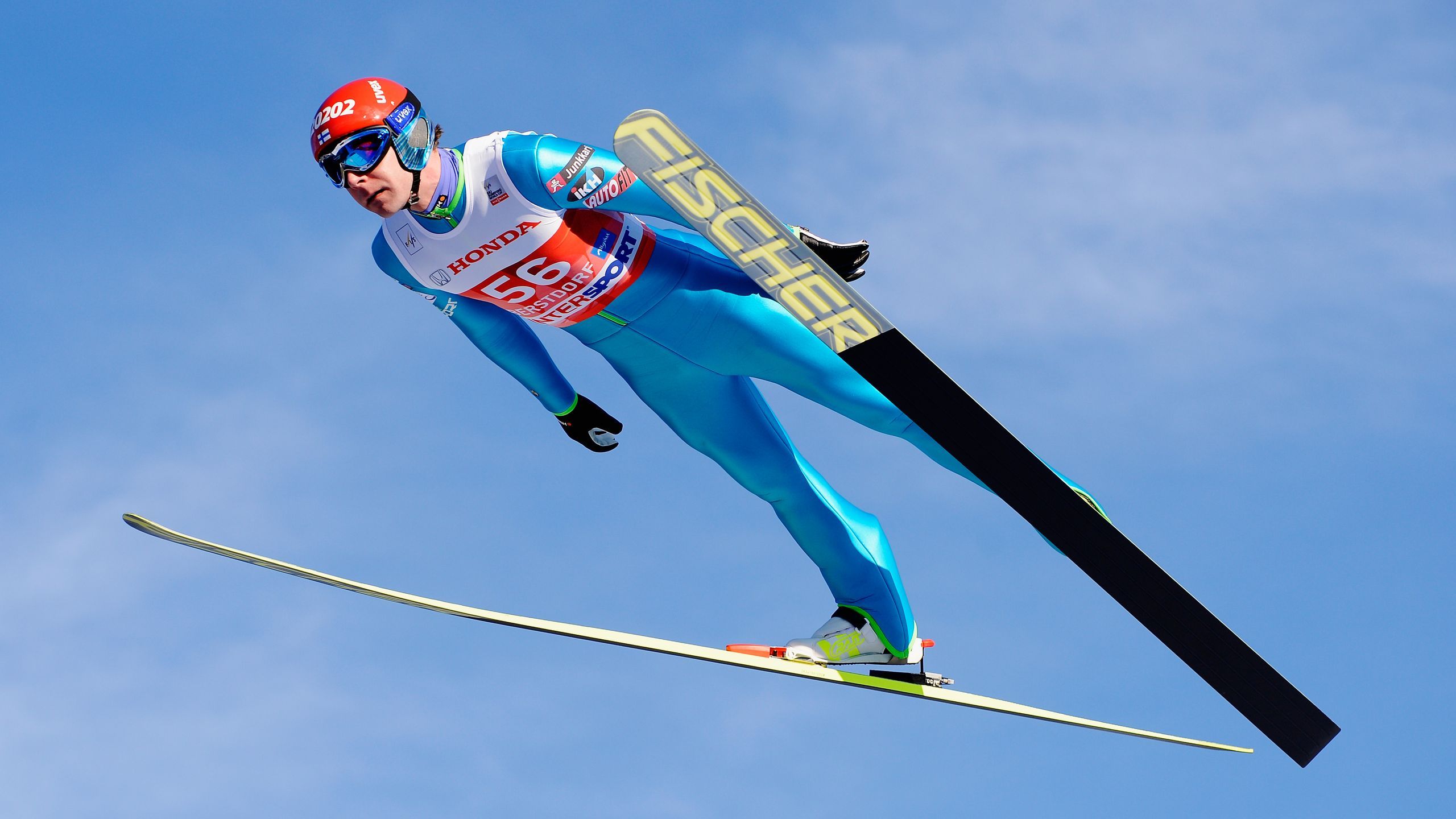 Skispringen: Janne Ahonen räumt Regelverstöße bei Anzügen ein ...