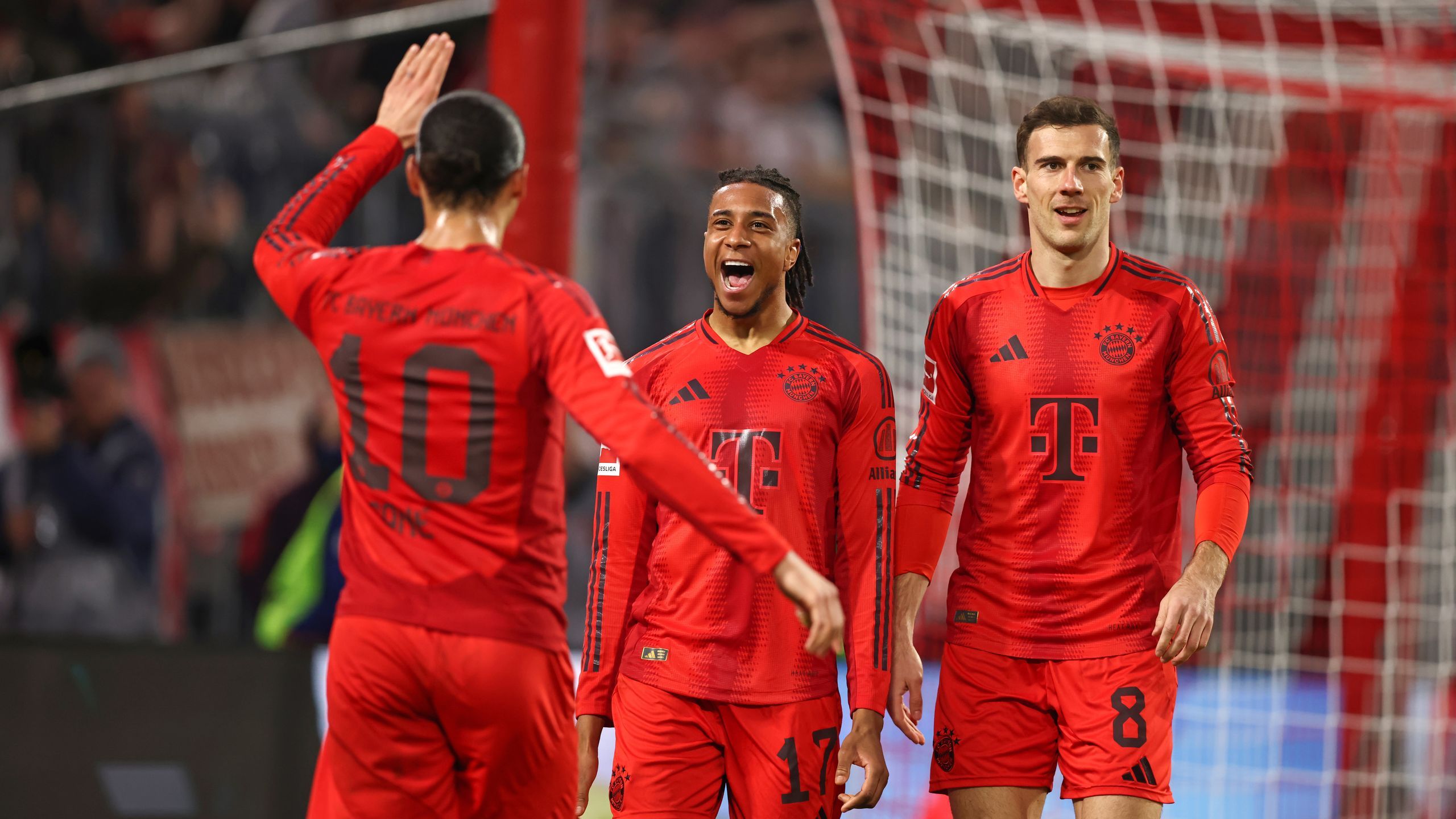 Bayern Monaco-Eintracht Francoforte 4-0: i bavaresi riallungano in ...