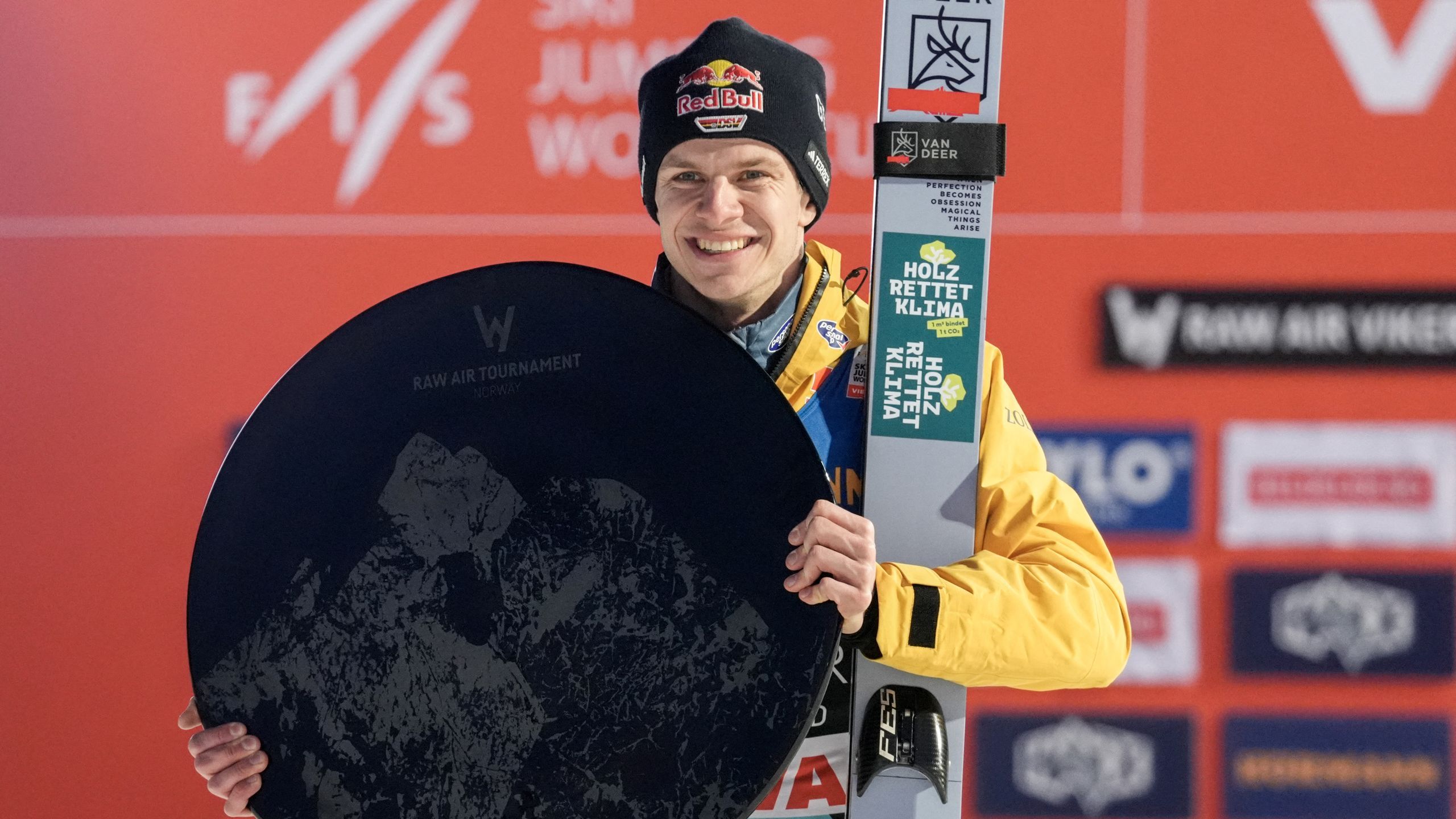 Raw Air 2025: Andreas Wellinger krallt sich als erster DSV-Adler der Geschichte auf dem ...