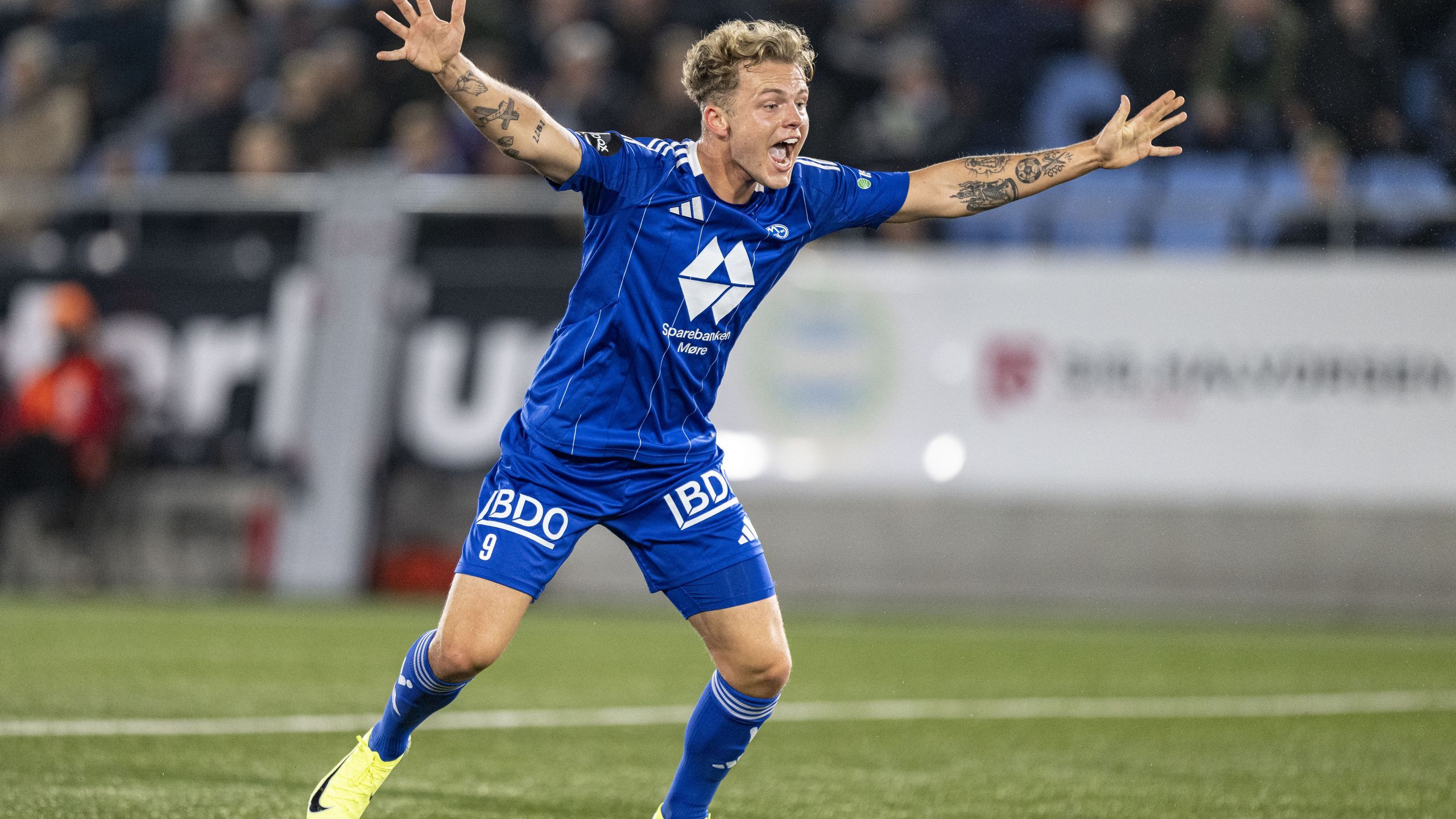 Molde-spiss lånes ut til svensk fotball - Eurosport