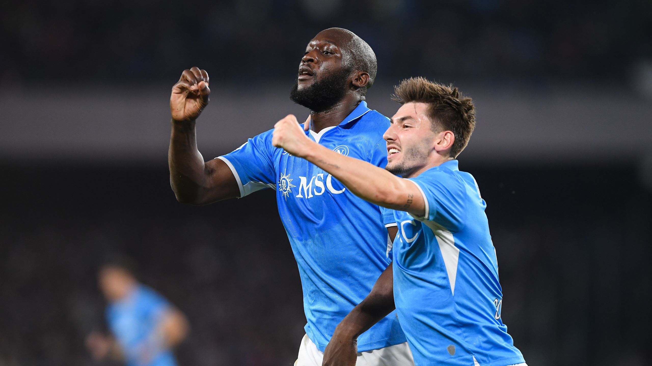 Italie - Serie A - 30e journée - Naples bat l'AC Milan (2-1) et reste ...