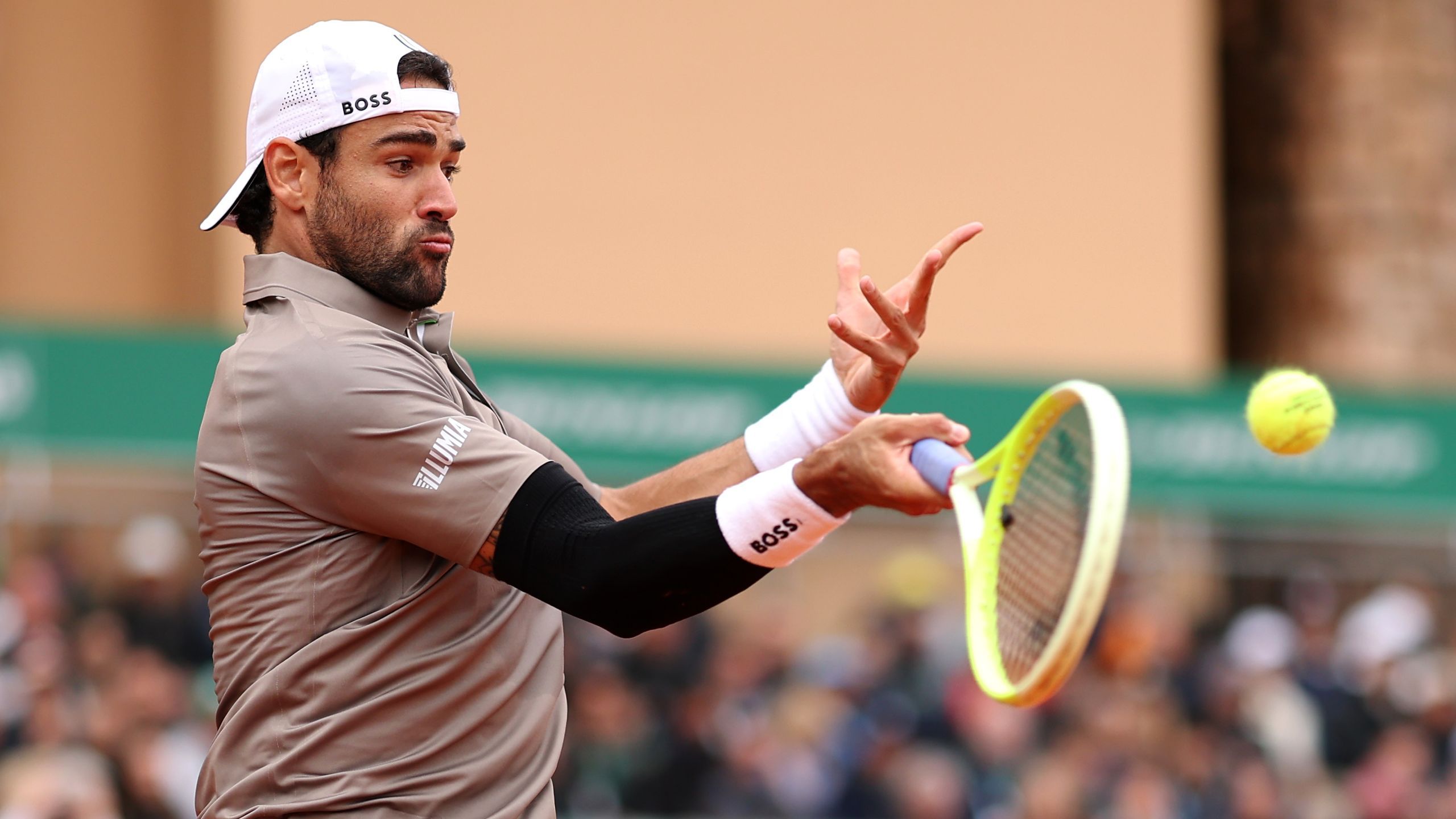 Matteo Berrettini doma Navone e vola al secondo turno contro Alexander ...