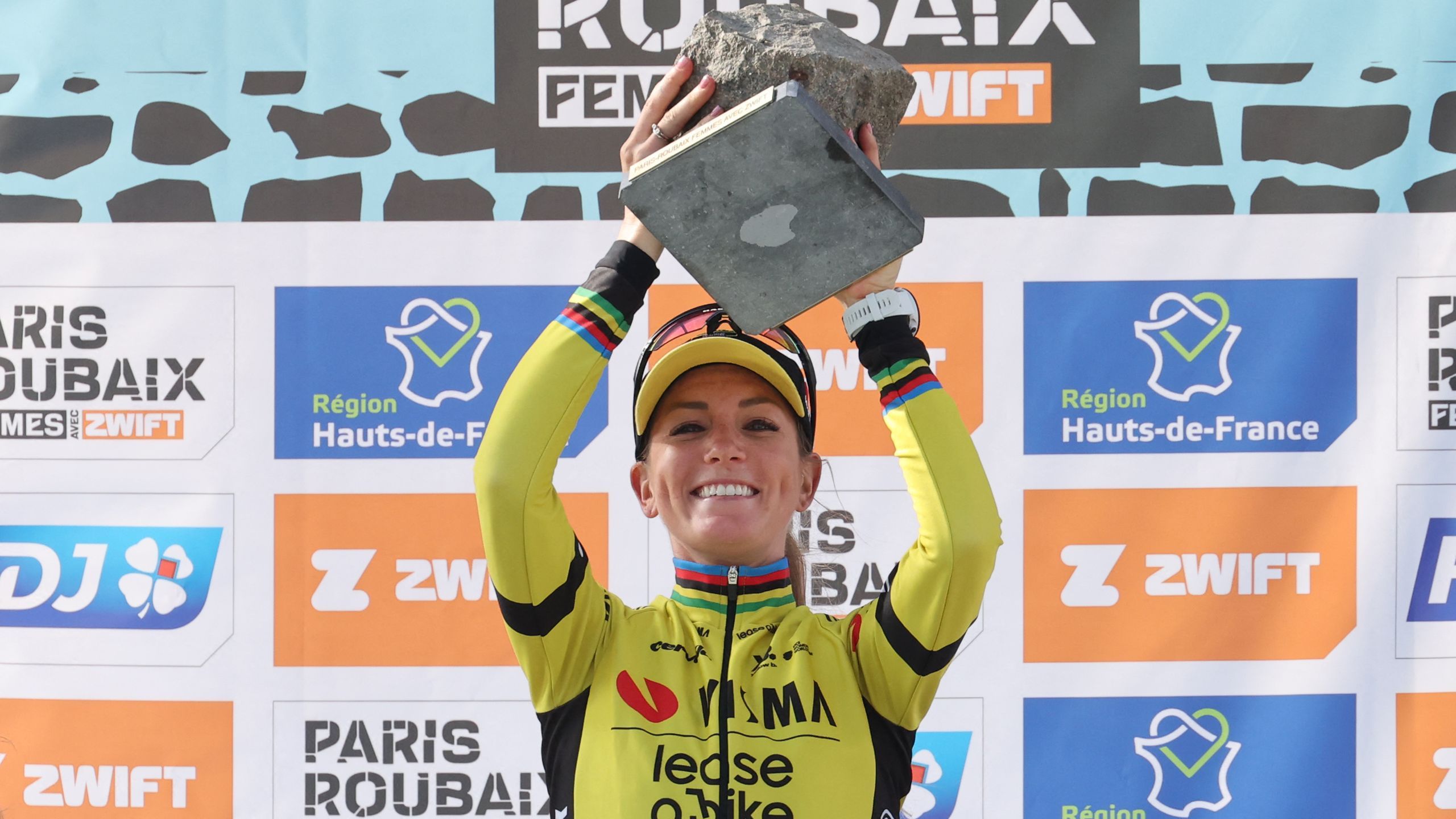 Hat év országúti versenyzés nélkül, majd győzelem a Paris-Roubaix-n ...