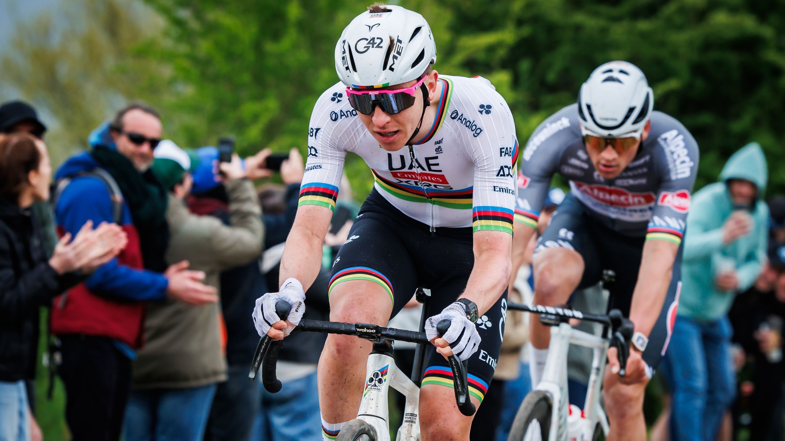 Paris - Roubaix: Tadej Pogacar will nach seinem verpatzten Debüt in der ...