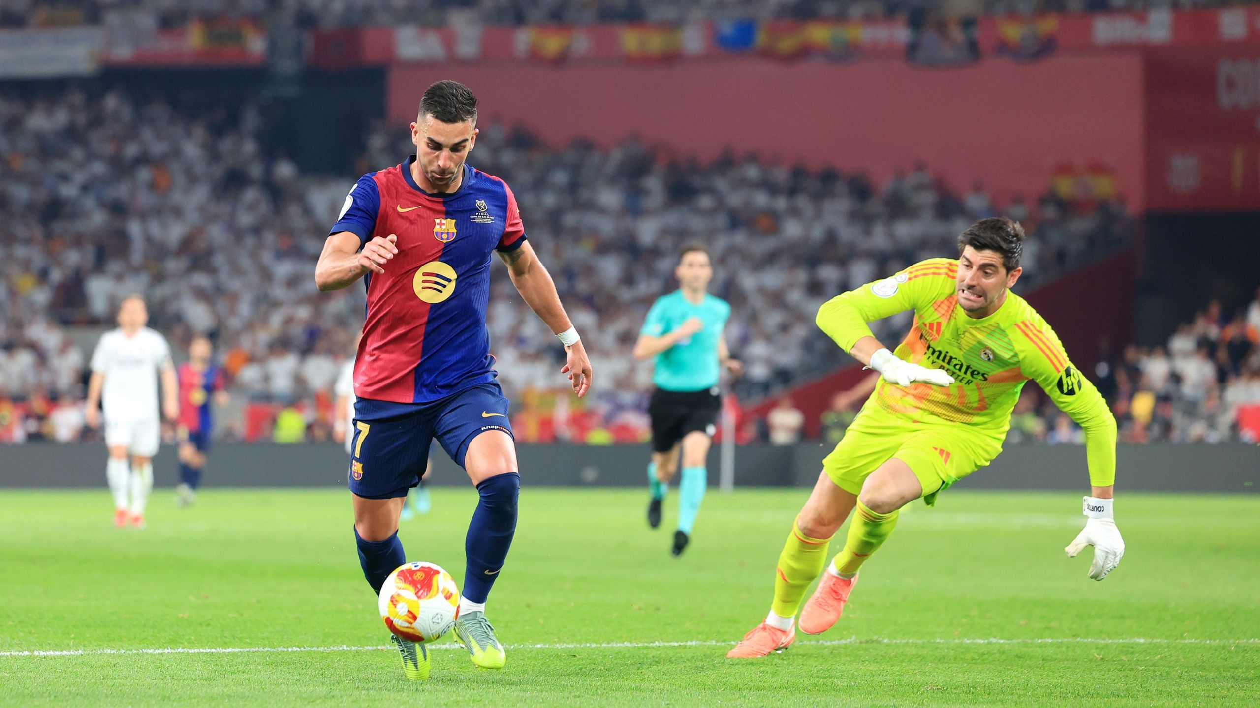 Ferran Torres bohaterem Barcelony. Strzelił gola w finale Pucharu Króla ...