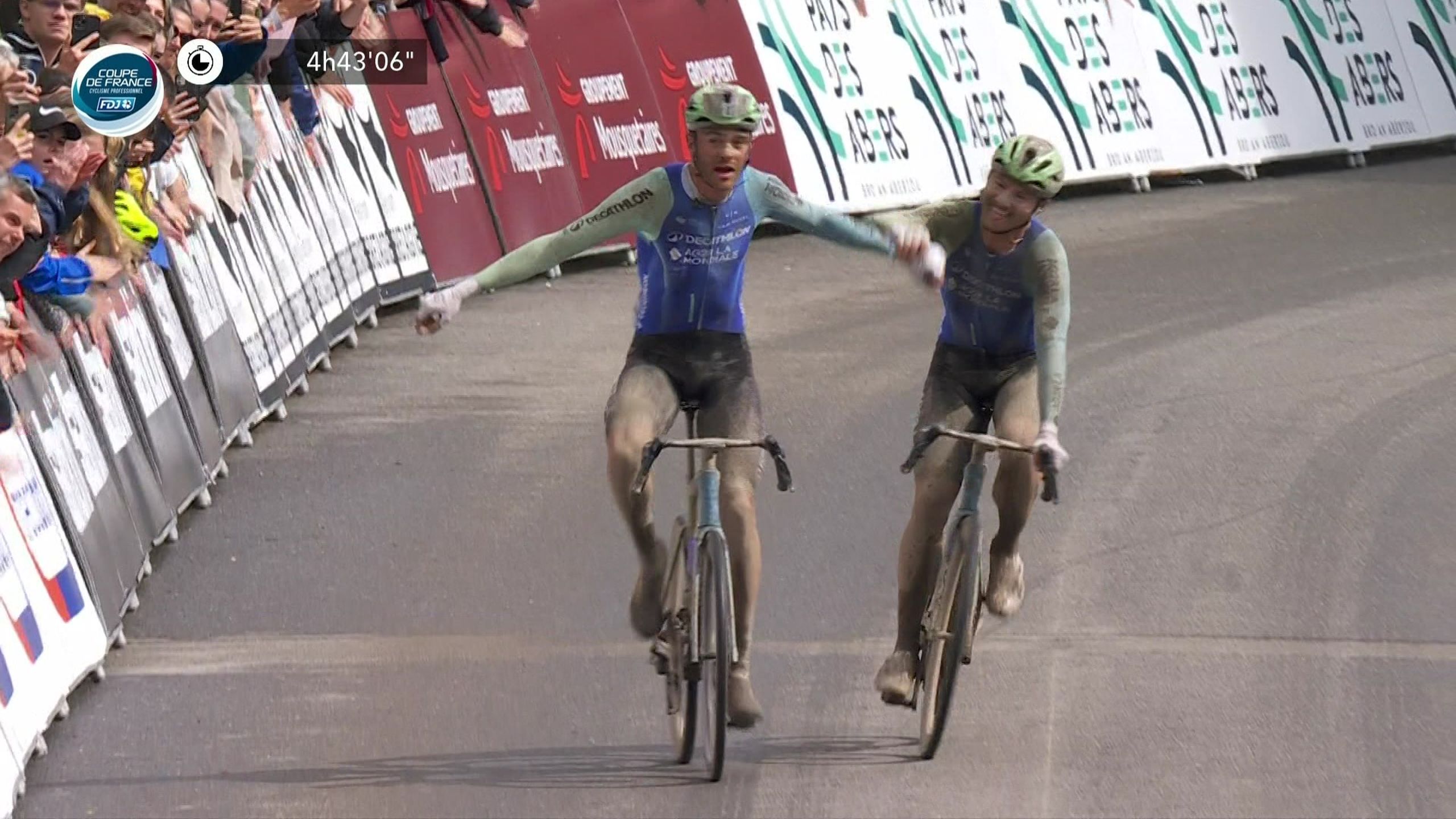 Coupe de France | Tro Bro Leon | Decathlon AG2R La Mondiale à la parade ...