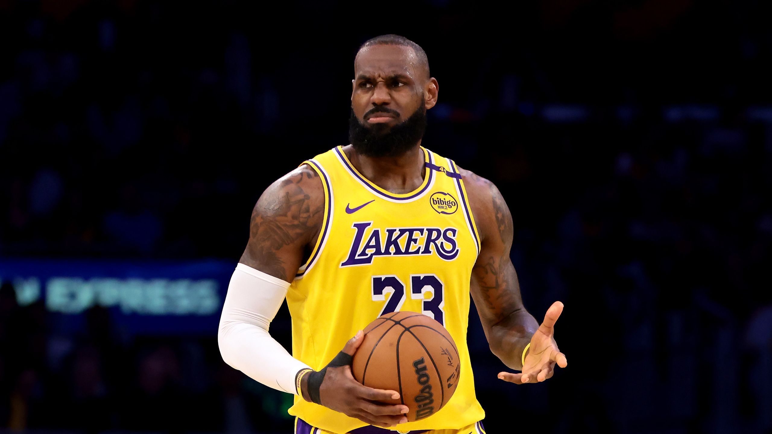 NBA - Lakers - LeBron James, 52,6 millions et une drôle d'impasse ...