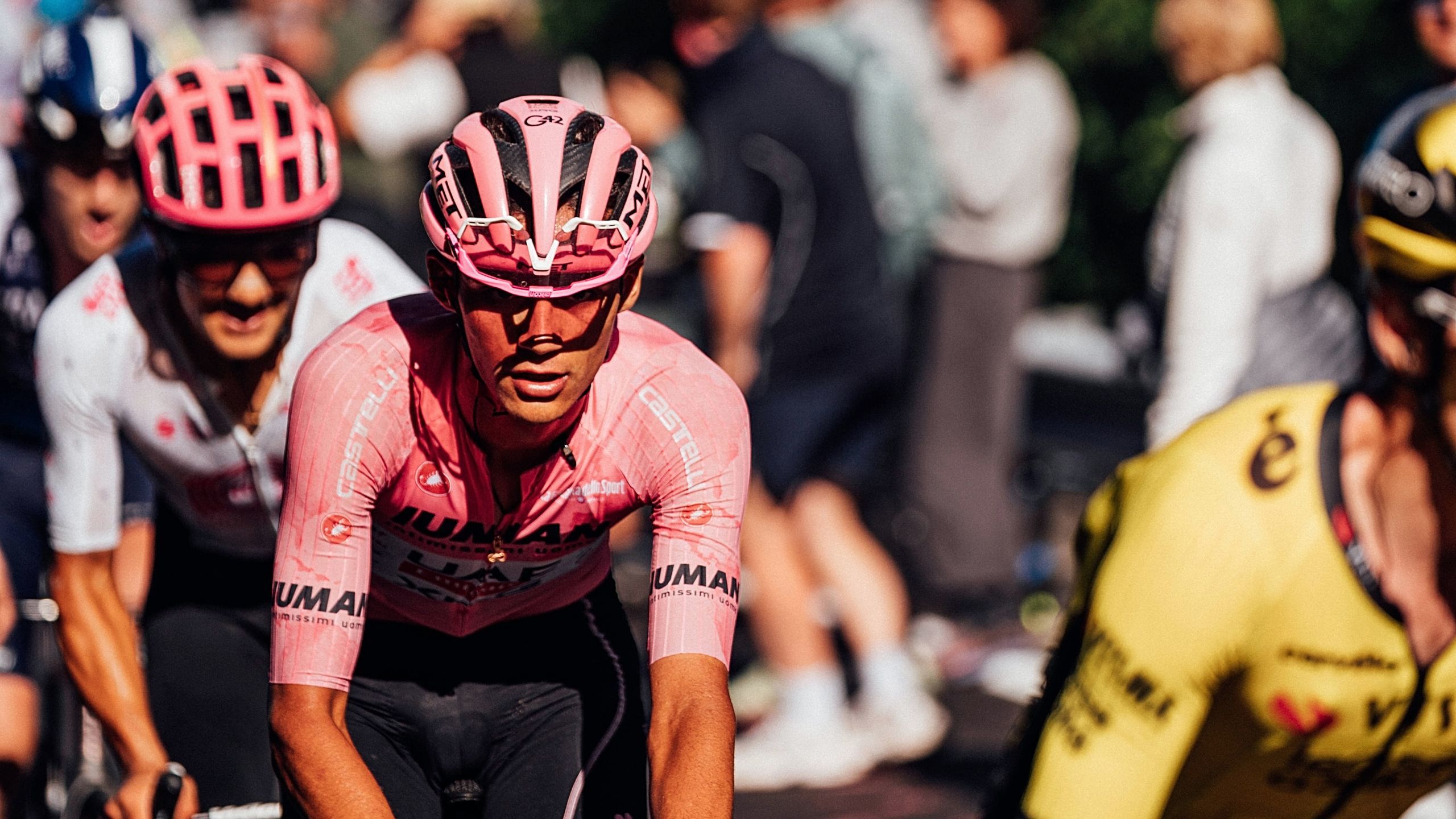 16e étape du Giro 2025 | Les Rois de la Pédale | Le "gamin" Isaac del ...