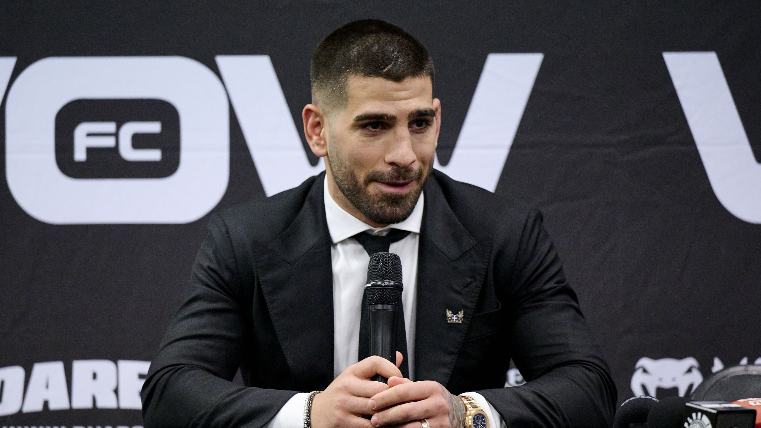 UFC | Topuria detalla cómo está yendo su campamento y no duda de salir ...