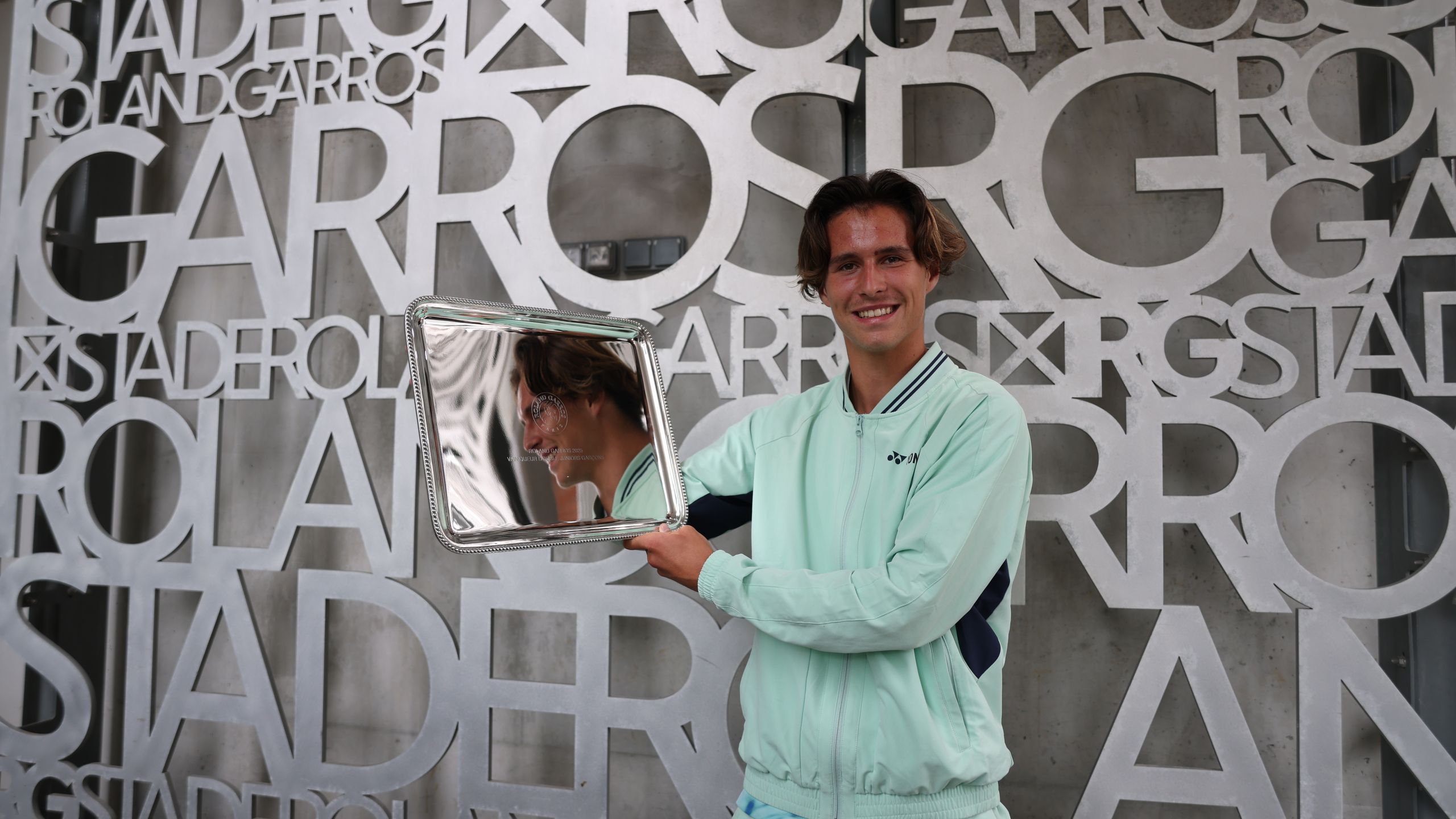 Alan Ważny na chłodno po wygraniu juniorskiego Roland Garros w grze ...