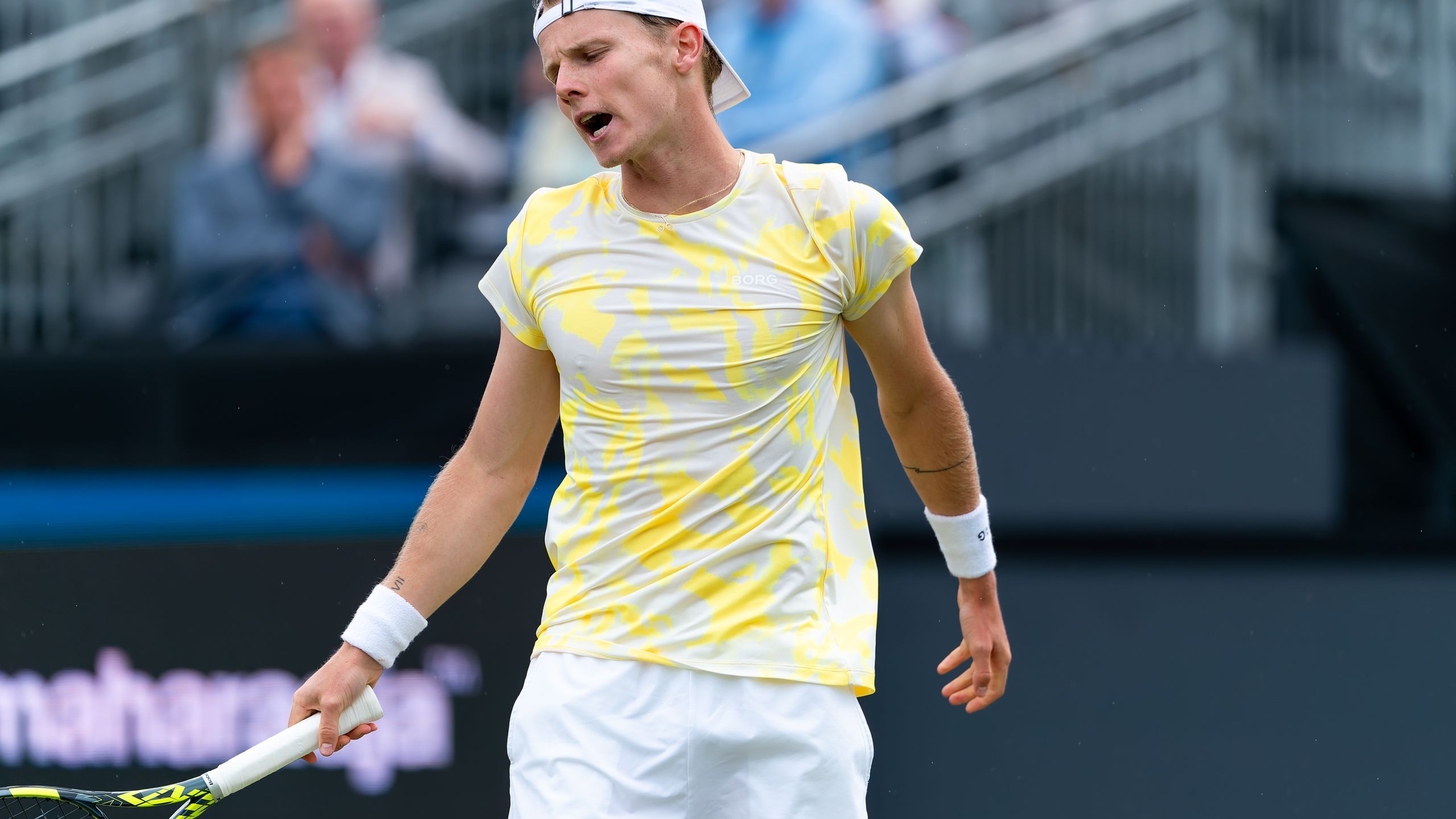 Jesper de Jong verliest eerste wedstrijd in Stockholm - Marton ...