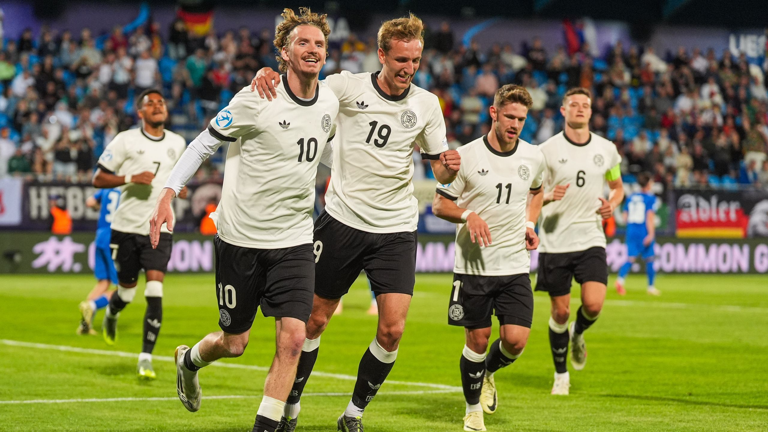 U21-EM 2025 - DFB-Junioren schwärmen nach deutschem Auftaktsieg von ...