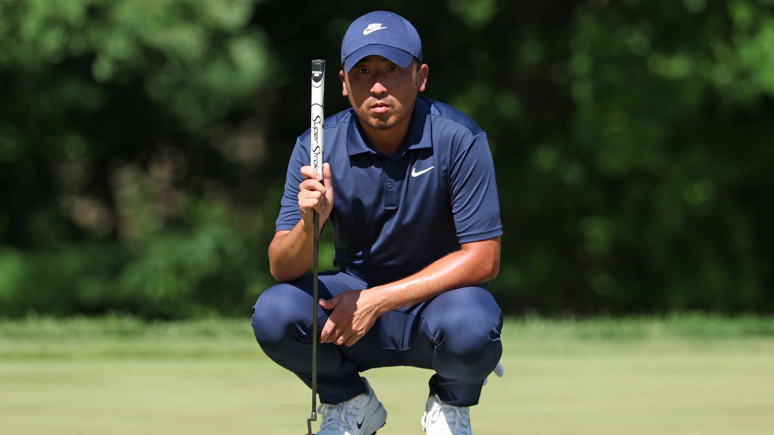 Resumen (día 1): Ghim lidera por un golpe en el arranque del John Deere ...