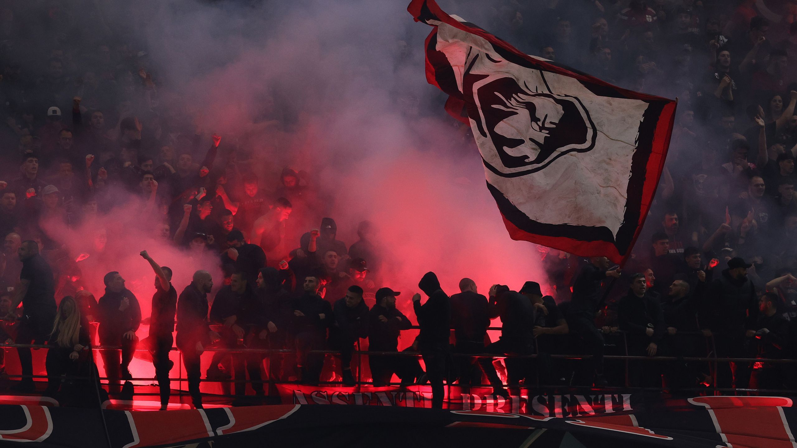 Luca Lucci, ex capo ultrà della Curva Sud del Milan, condannato a 18 ...