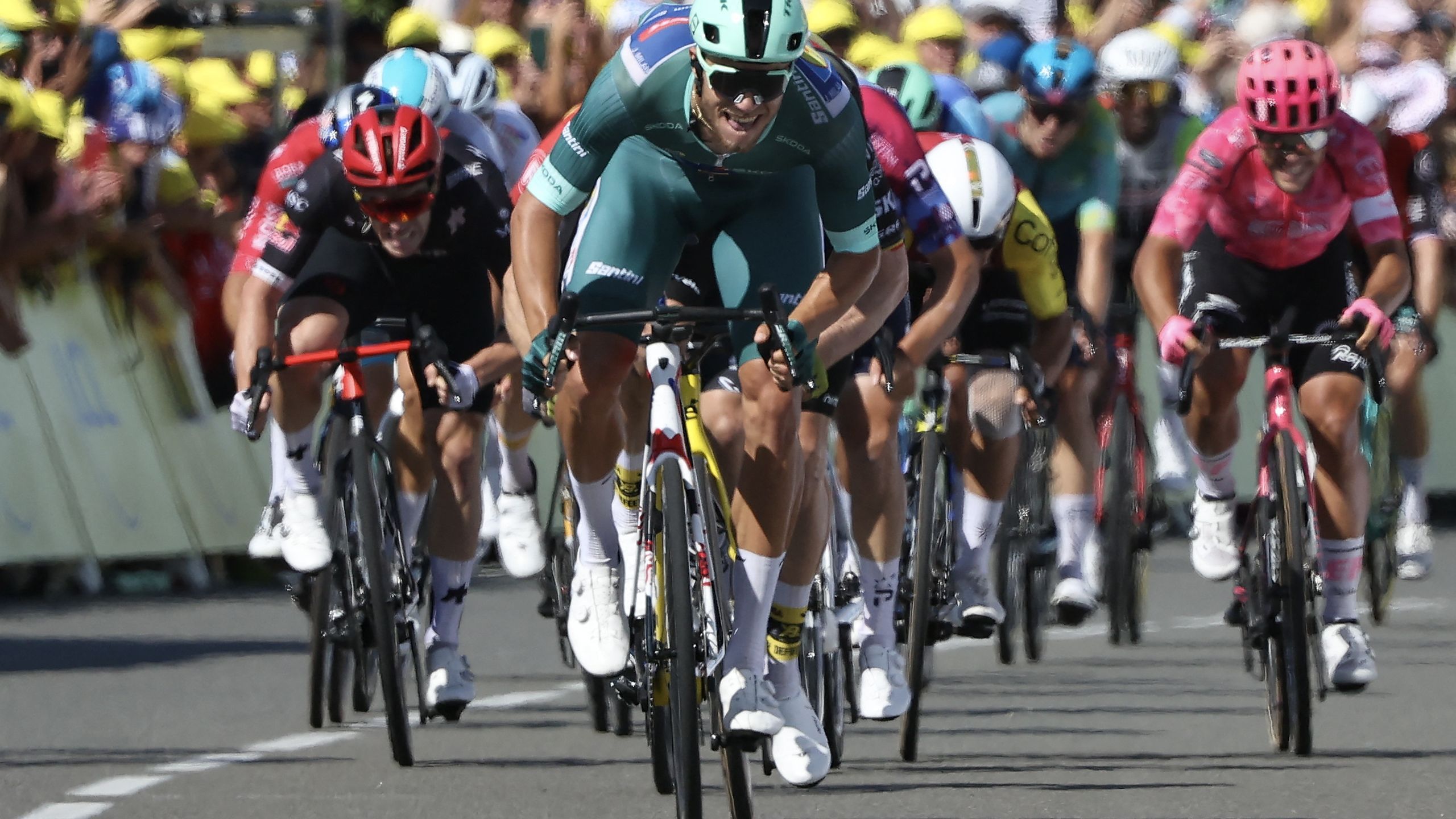 Jonathan Milan tager første sprintersejr i Touren - Lund slutter i top ...