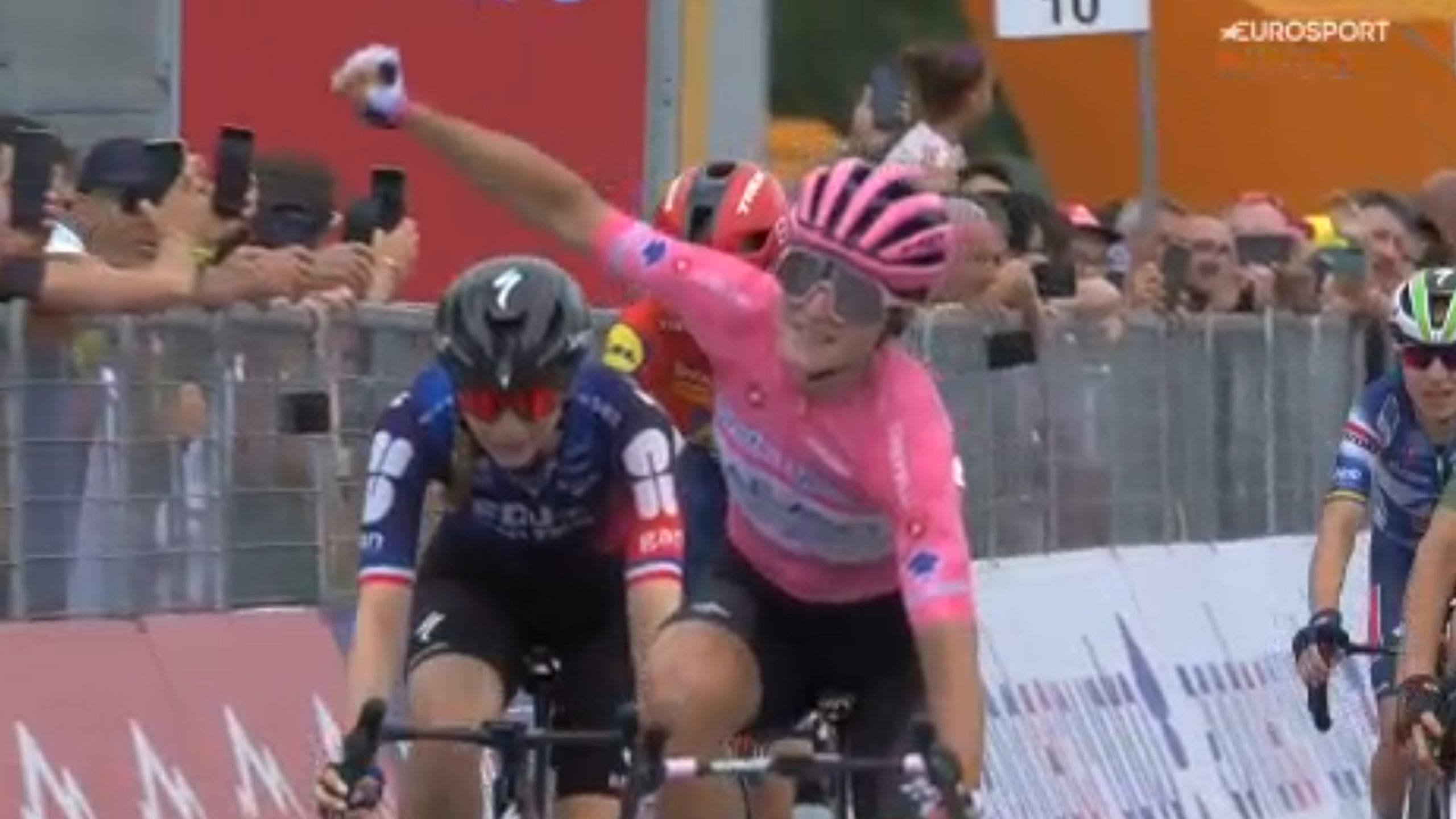 Liane Lippert fa doppietta a Imola, Elisa Longo Borghini vince il Giro ...