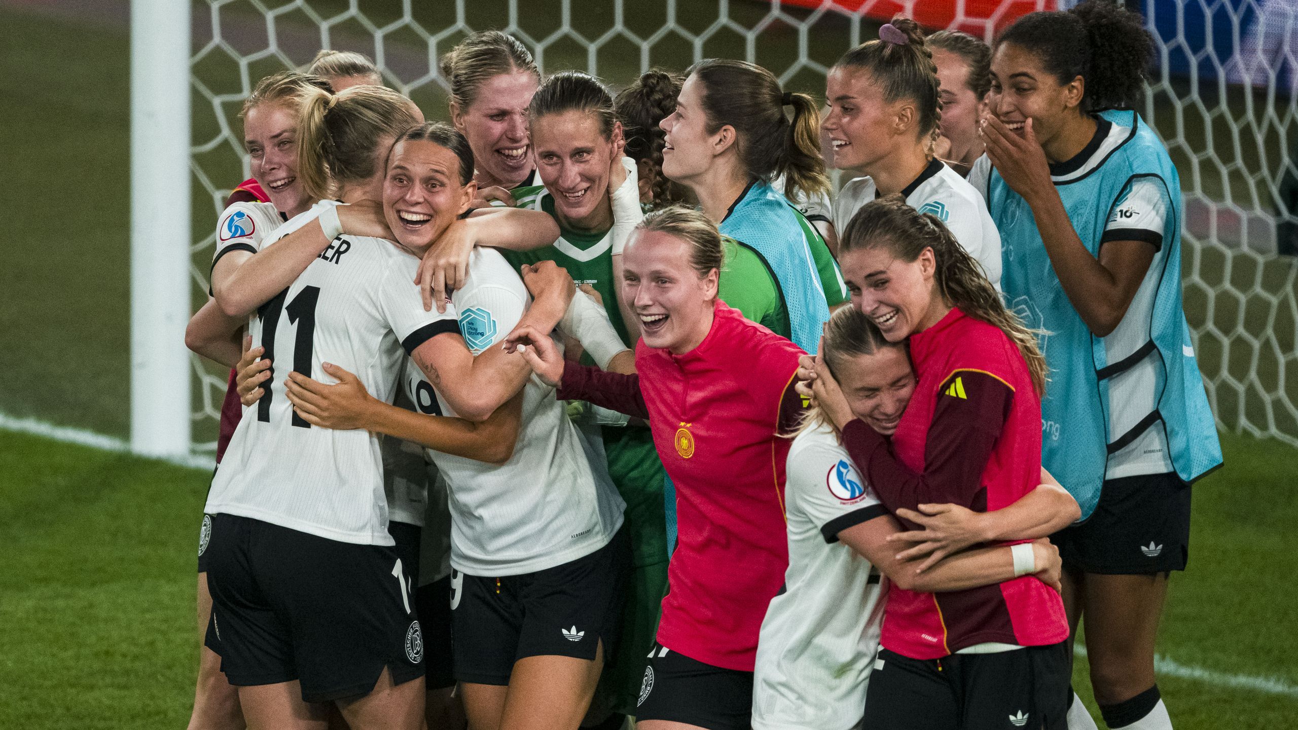 Frauen-EM - DFB-Elf selbstbewusst vor Halbfinale gegen Weltmeister ...