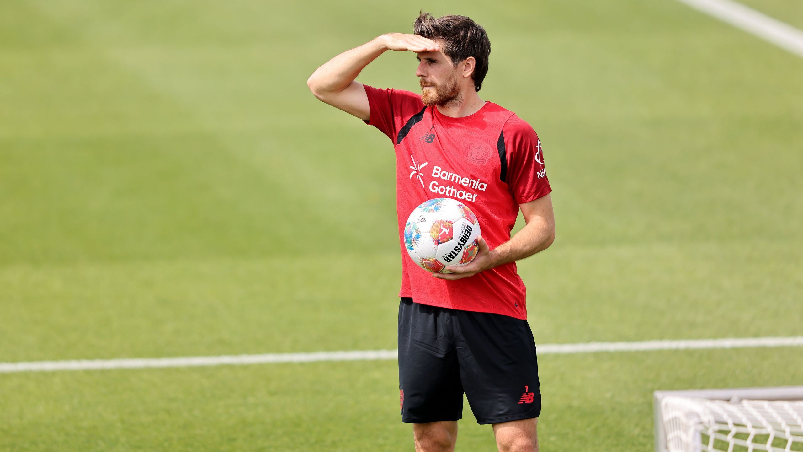 Bayer Leverkusen - Jonas Hoffmann offen: "Unter Xabi Alonso hätte ich mich wahrscheinlich mit ...