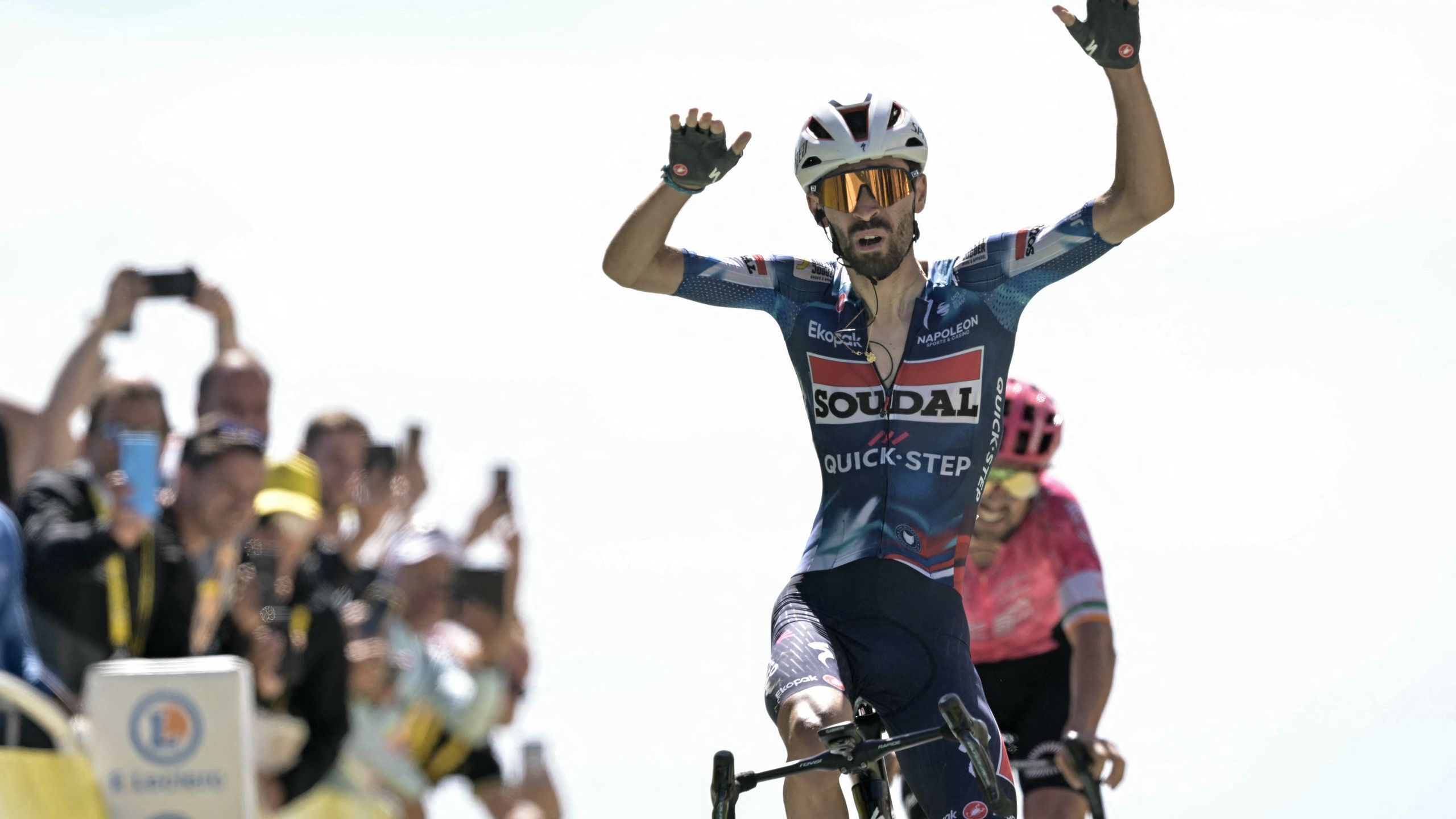 Tour de France - Valentin Paret-Peintre feiert Ventoux-Sieg, Lipowitz festigt Podestplatz und ...