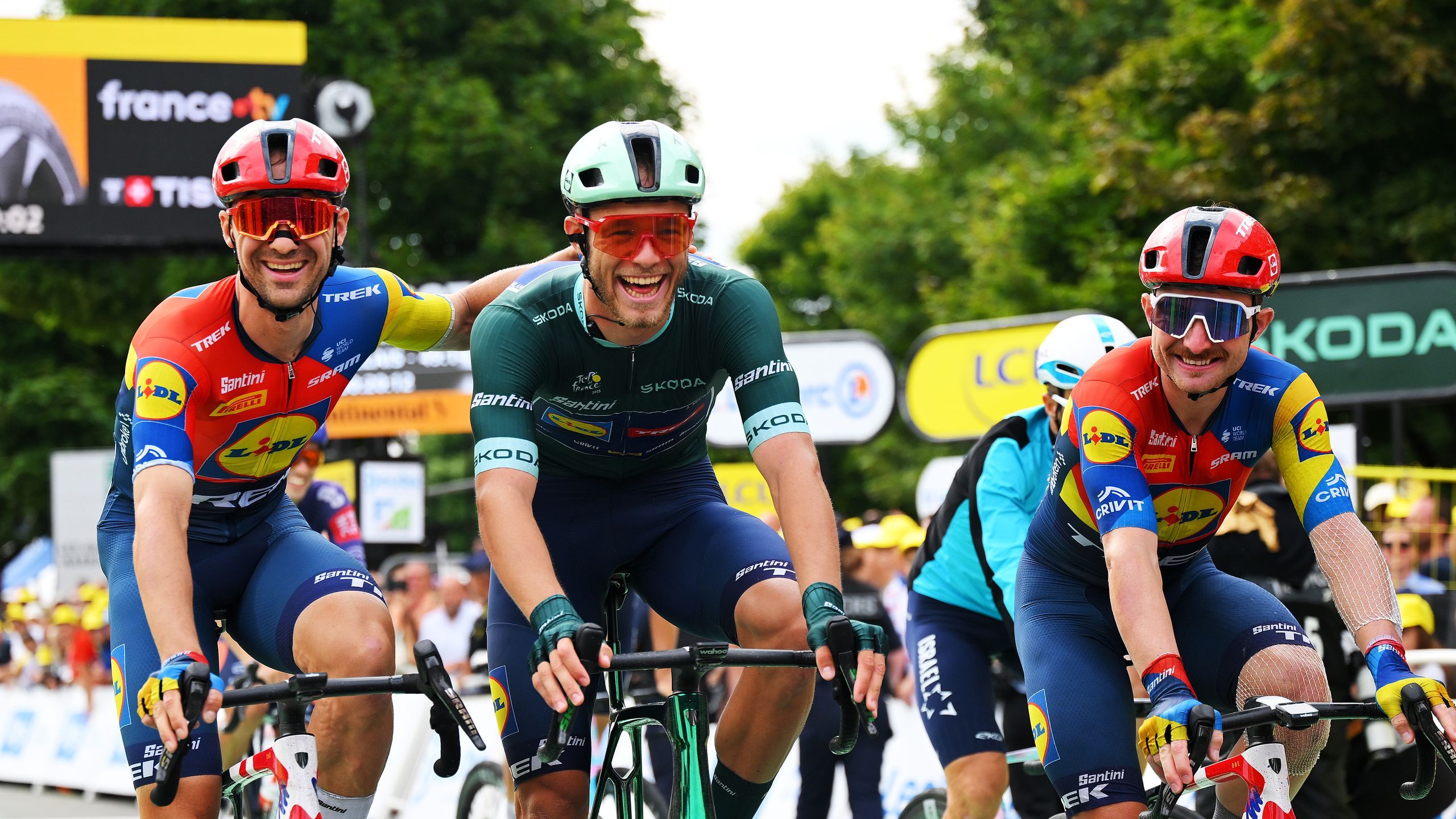 Jonathan Milan wint het groen, Jordan Jegat snoept tiende plaats af ...