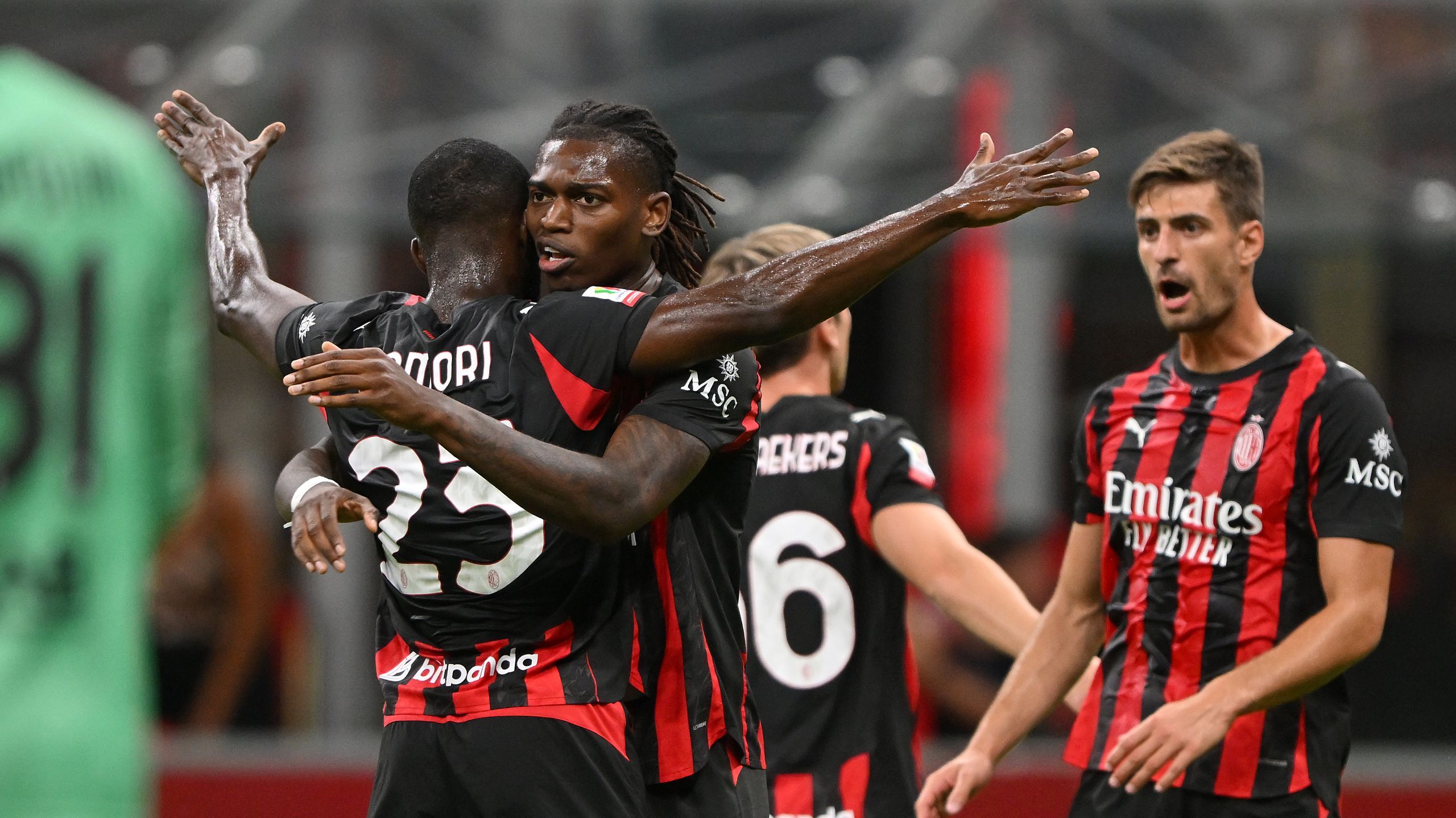 Milan-Como si giocherà davvero a Perth, in Australia? La UEFA prende ...