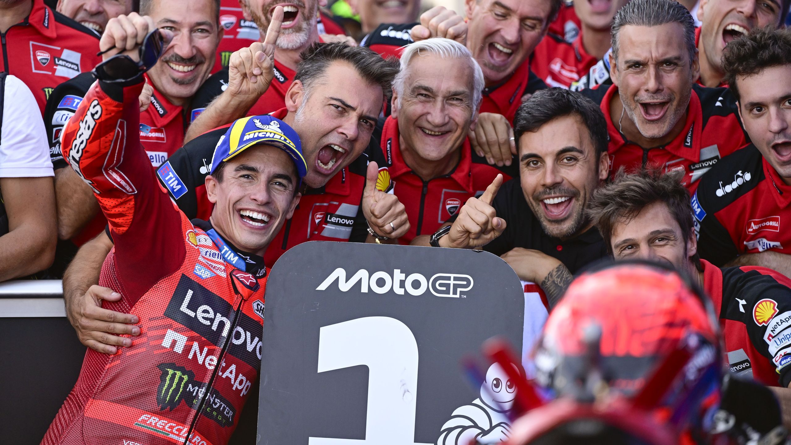 Pagelle GP Ungheria: Marc Marquez sempre perfetto, brillano Acosta ...