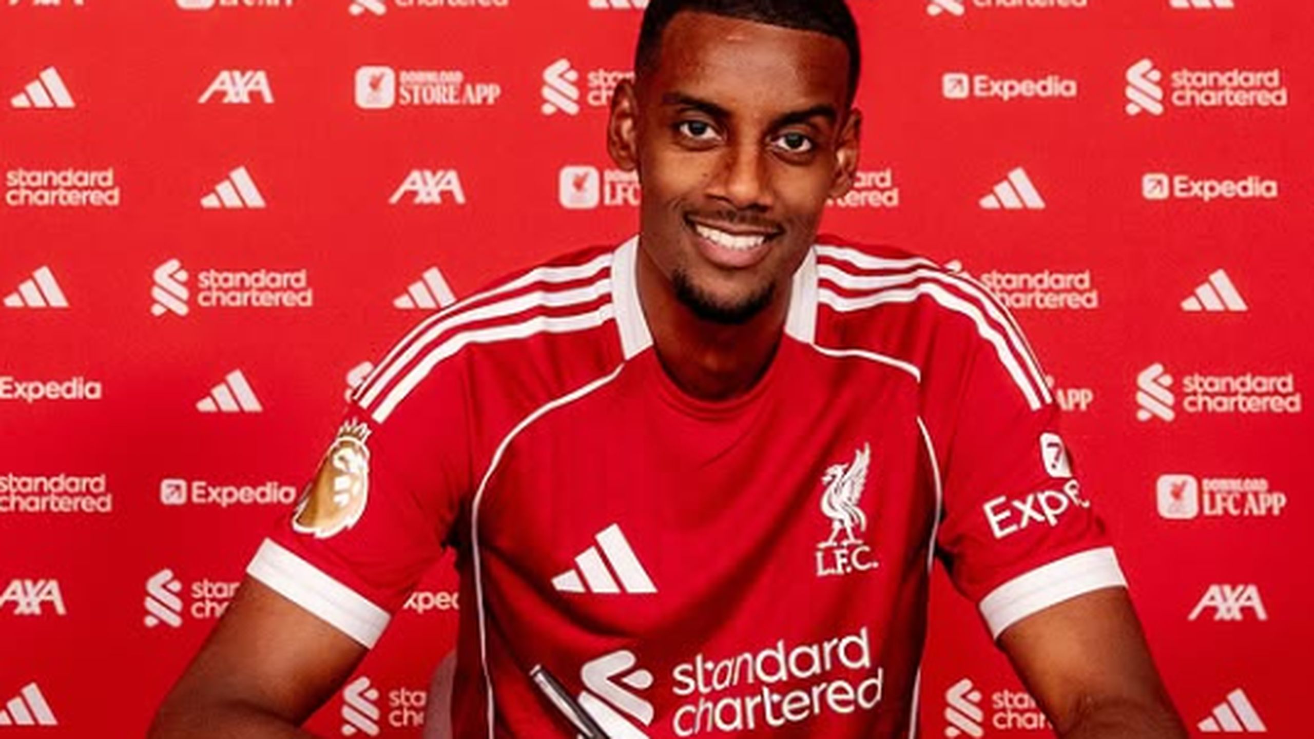 Alexander Isak, prezentat oficial la Liverpool! A devenit al 4-lea cel ...