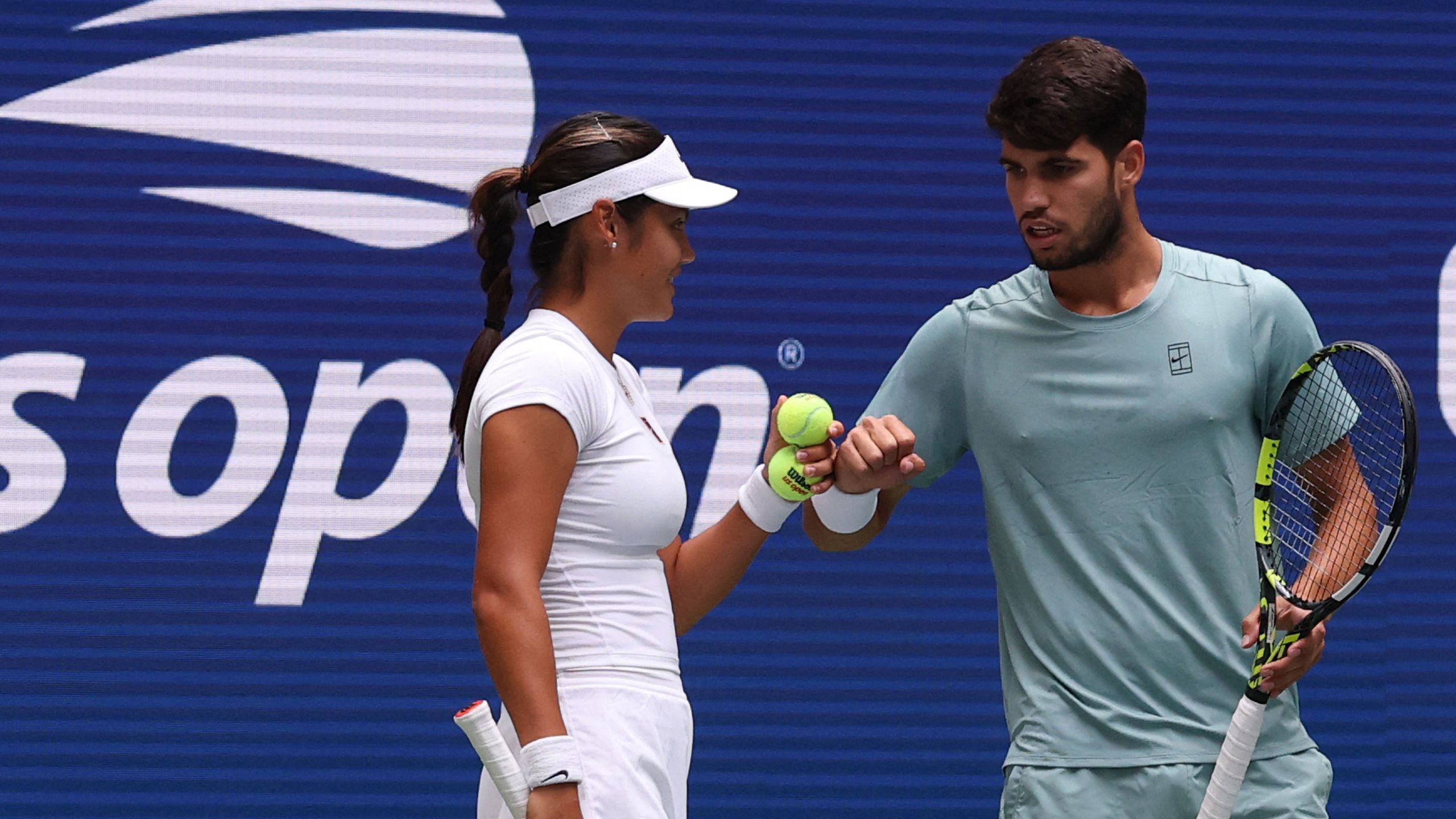 Emma Răducanu e istorie pentru Alcaraz! Carlitos are o idilă cu Brooks ...