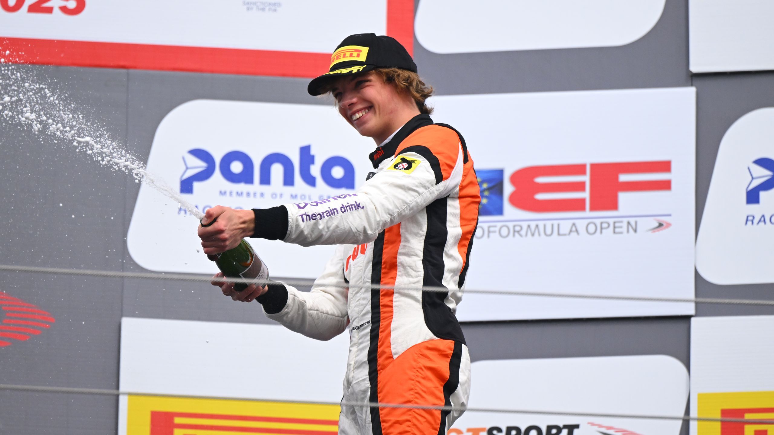 Tymek Kucharczyk trzykrotnie na trzecim miejscu w wyścigach cyklu ...