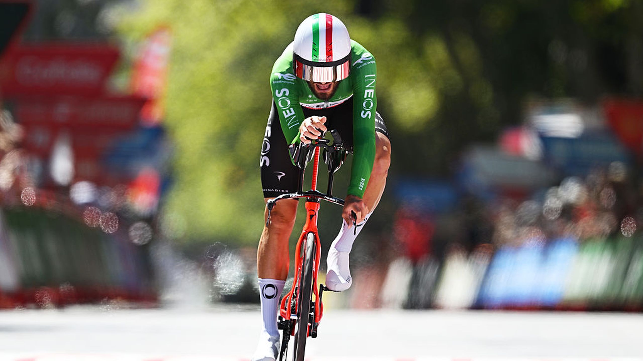 Filippo Ganna vince la cronometro di Valladolid davanti a Jay Vine e a ...