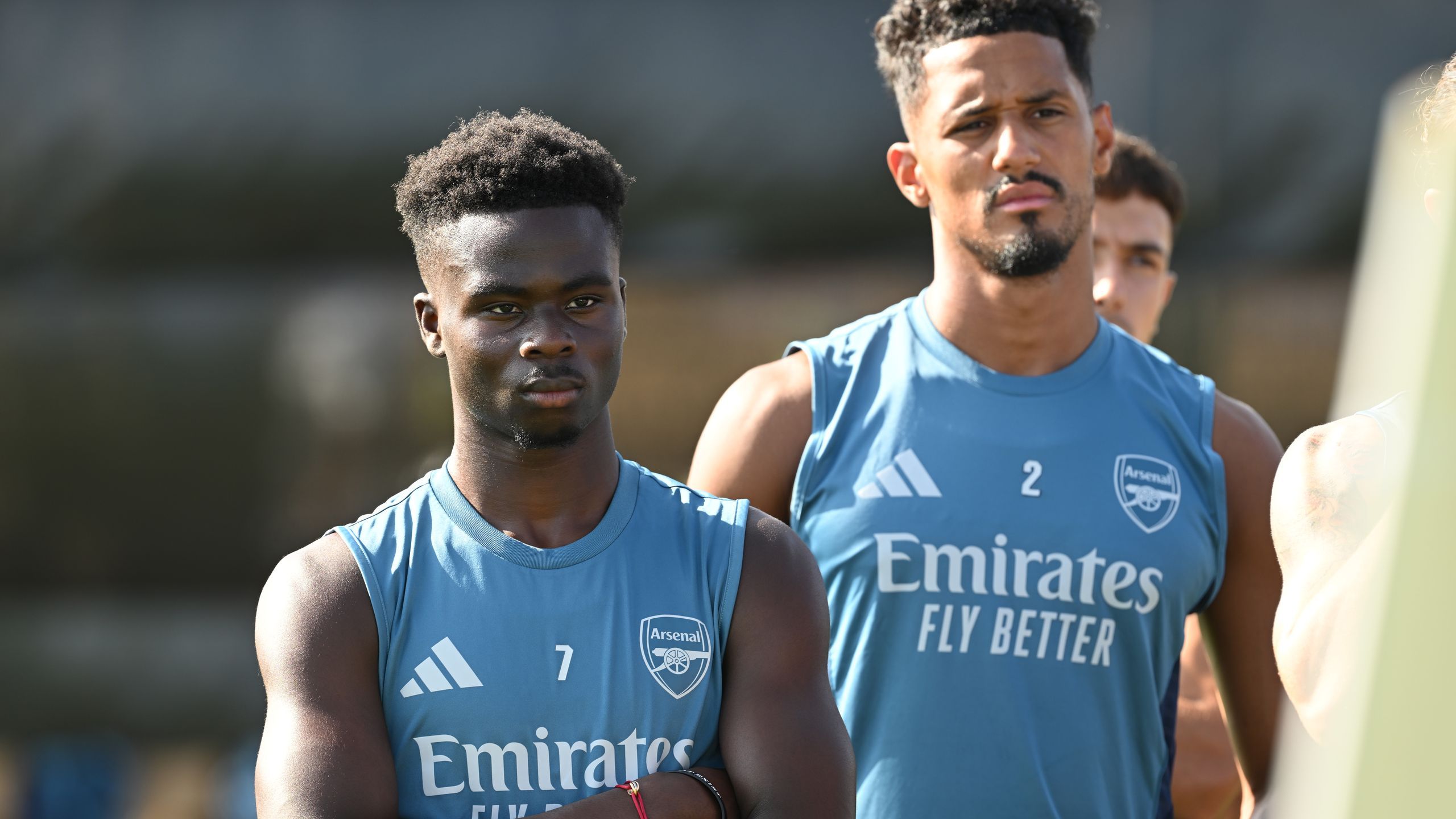 Transferts - Saliba et Saka discutent avec Arsenal, Laporte s'exprime ...
