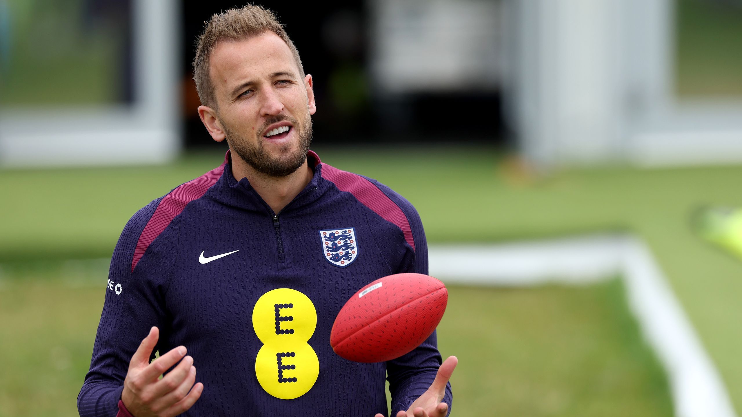 Eli Manning kann sich Harry Kane als Kicker vorstellen - FC-Bayern-Star ...