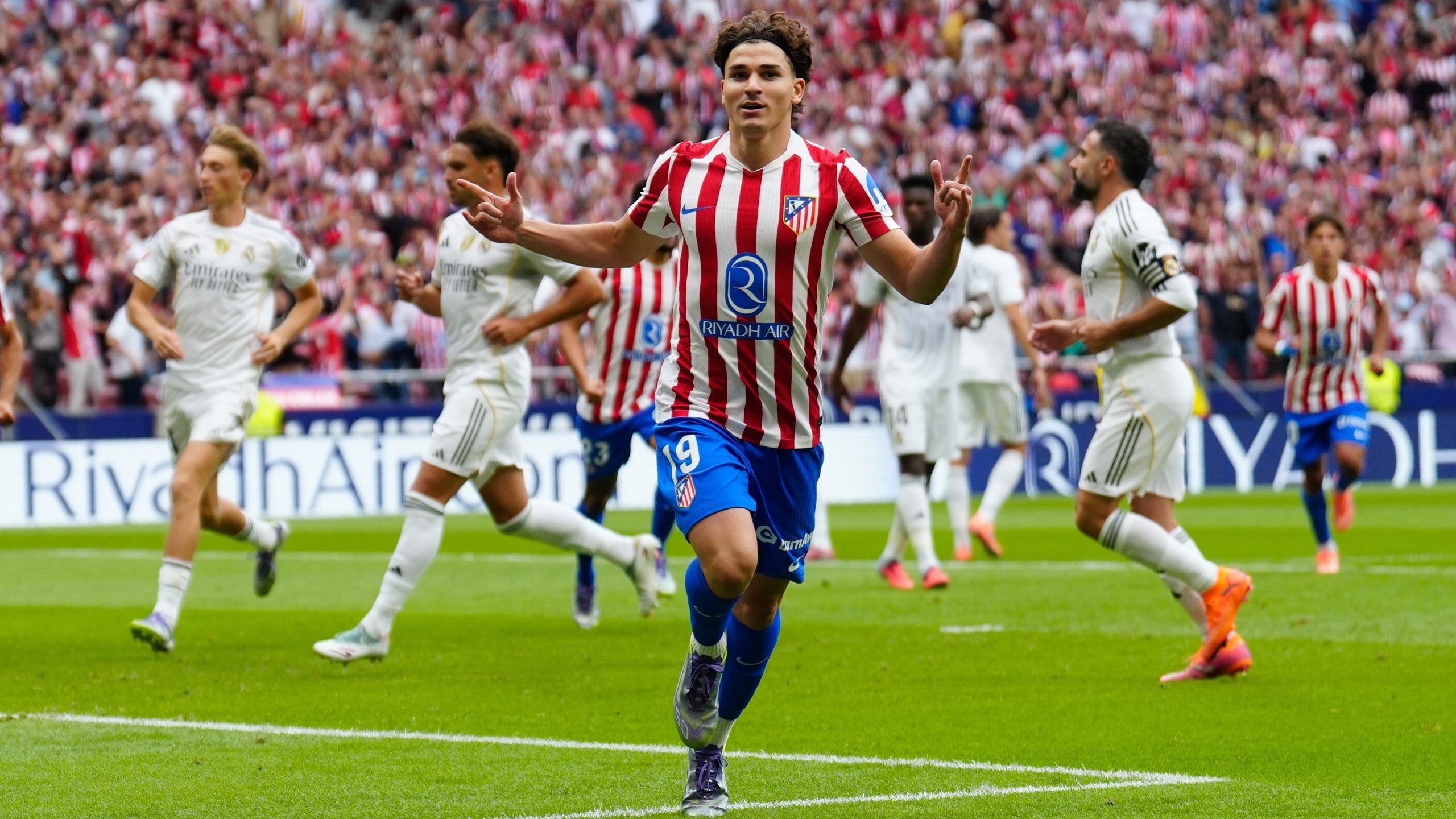 Liga - Atletico Madrid-Real Madrid 5-2: manita dei Colchoneros nei ...