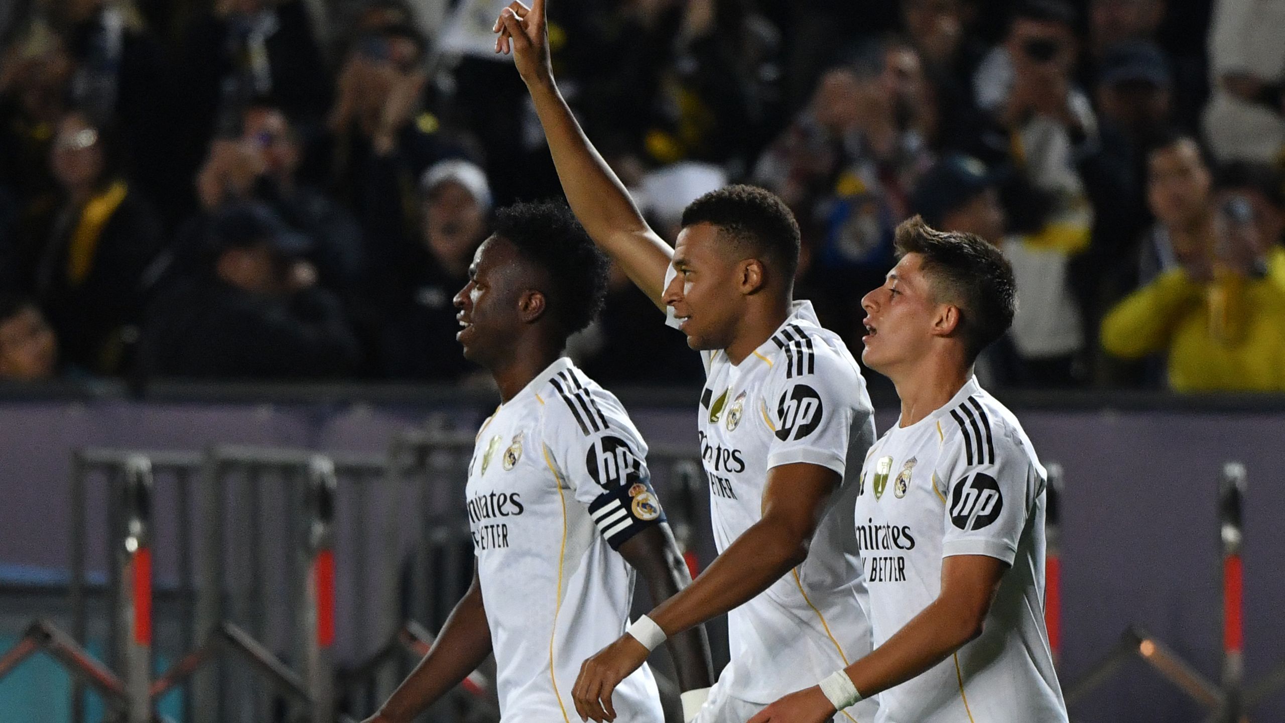 Real Madrid: Kylian Mbappé schießt Königliche in der Champions League ...
